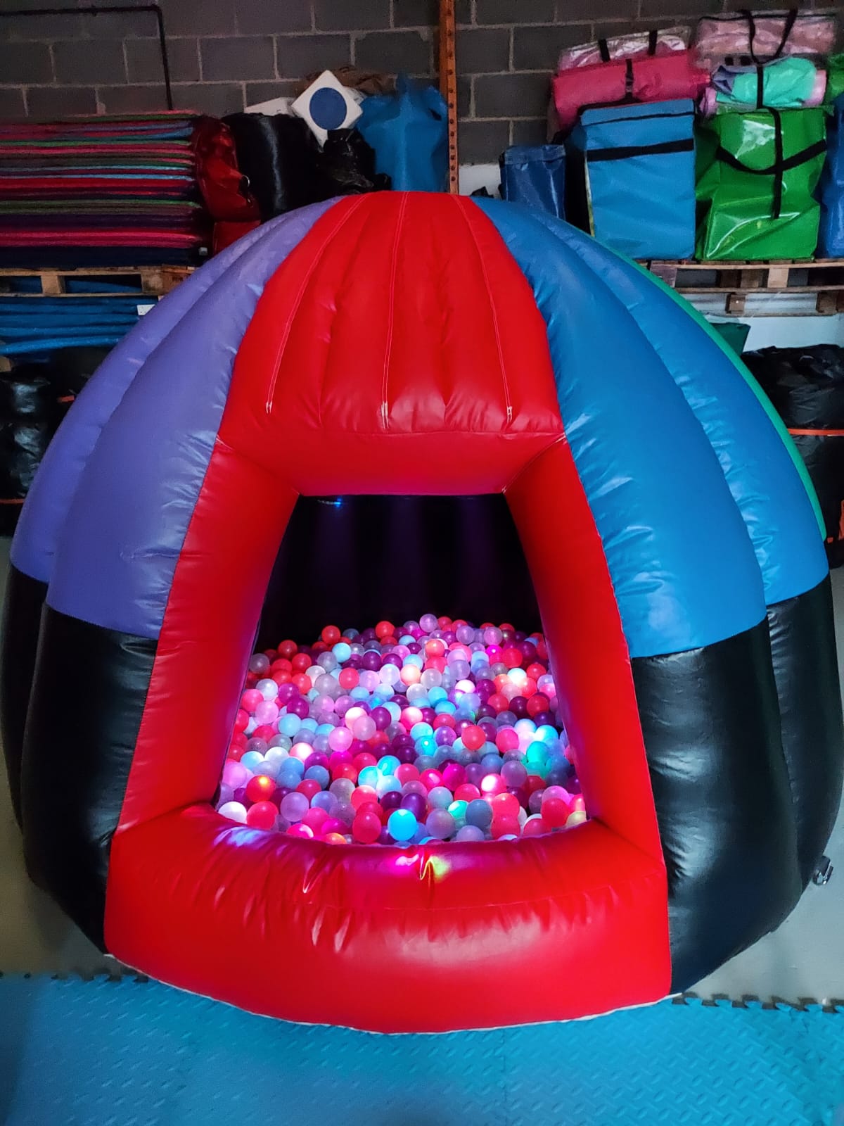Sensory Dome With Lights - Bouncy Castle Hire in Nottinghamshire/Derby ...
