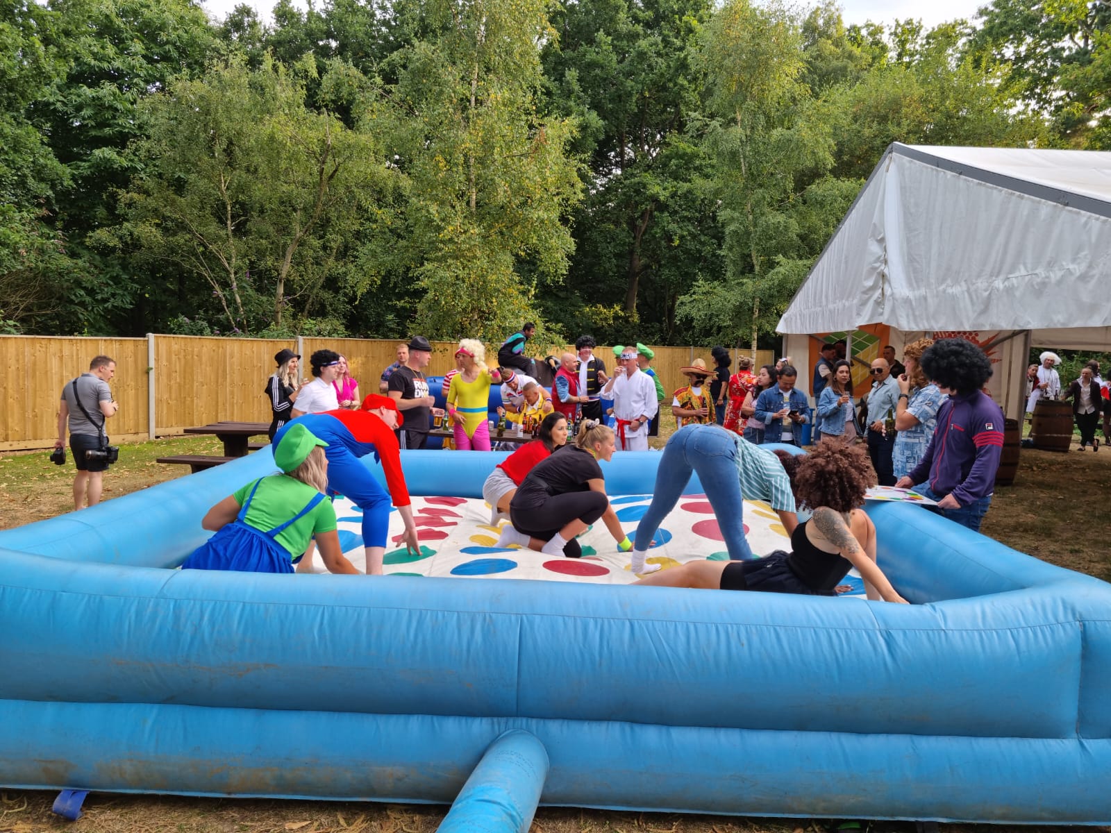 Inflatable Twister Hire - ice-rinks.co.uk in UK | Ice-rink Uk