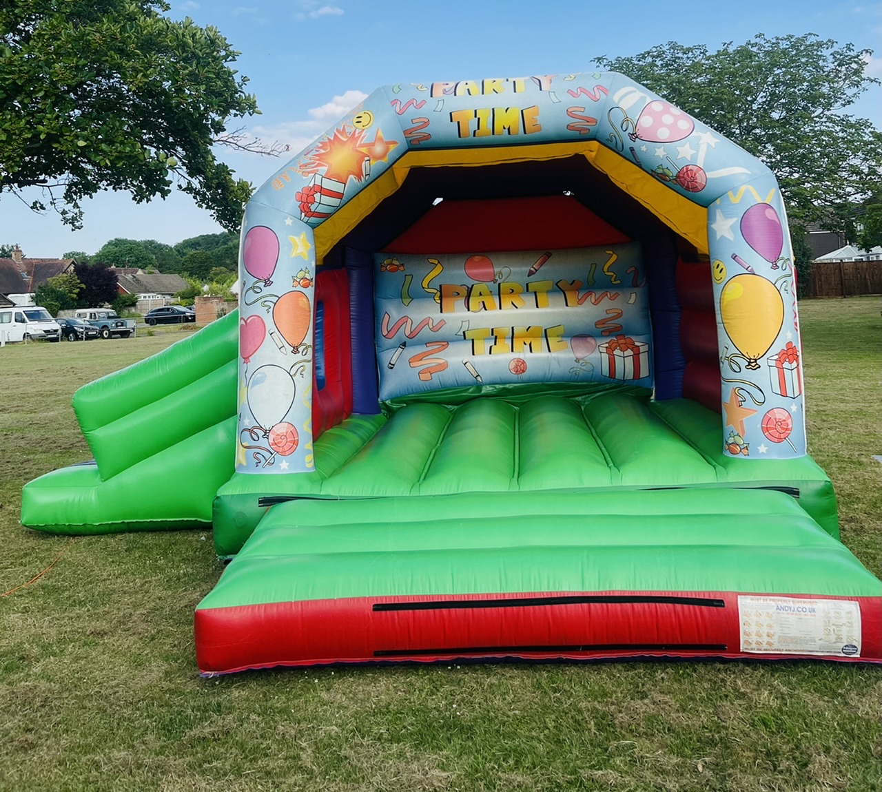 Comby Bouncy Castles in Bicester | Fun with Slides for Any Event