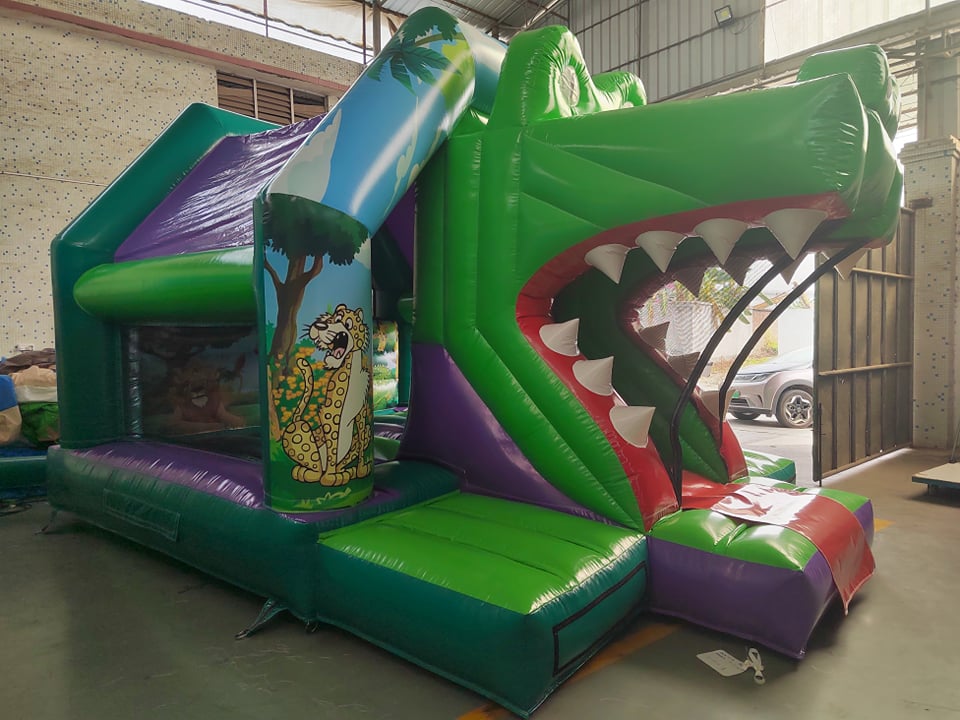 18ft x 14ft Crocodile Combi Castle - Ice-Cream van, Bouncy Castle Hire ...