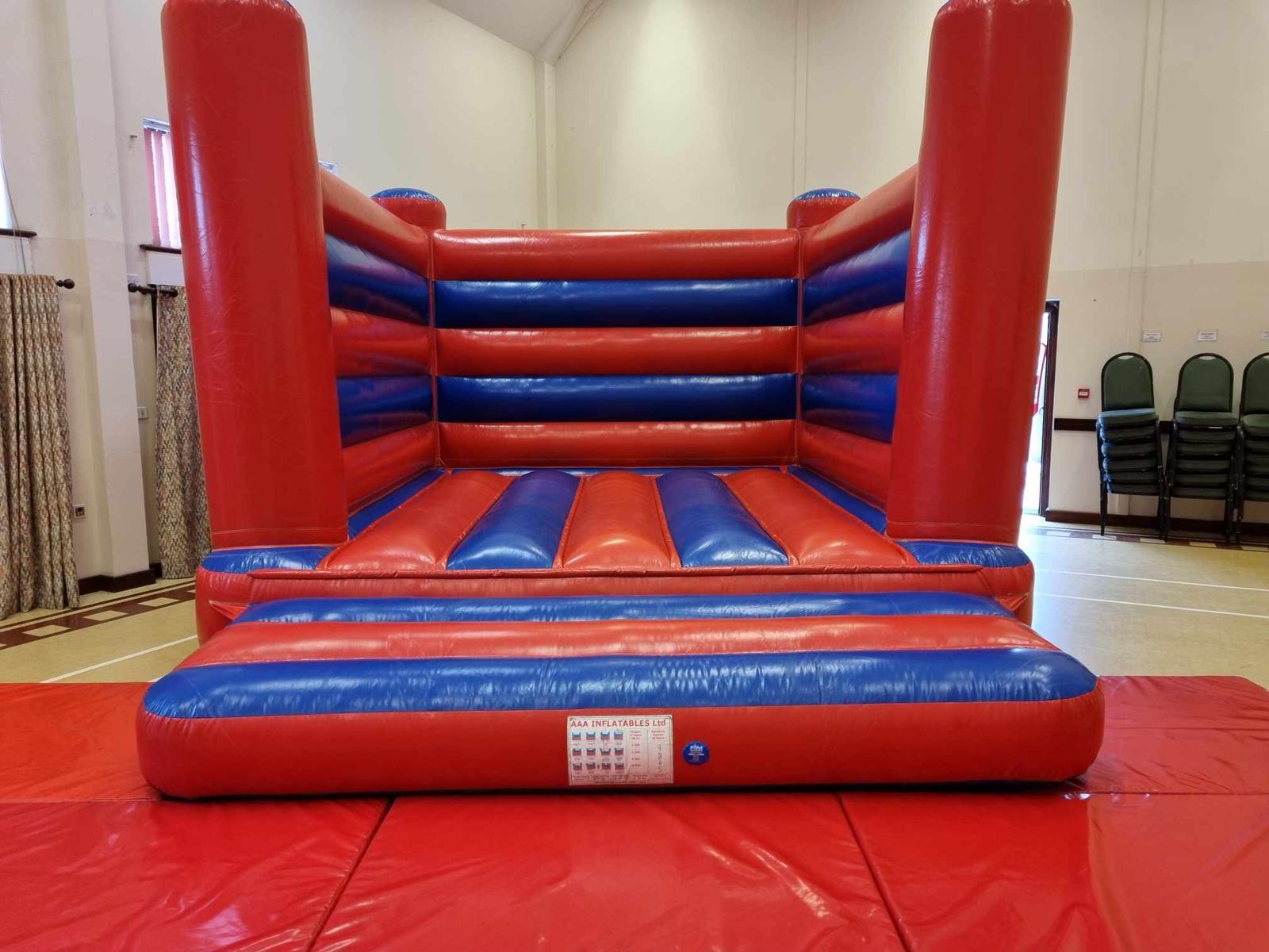 Box Bouncy Castle - Bouncy Castle Hire in Bishops Stortford, Great ...
