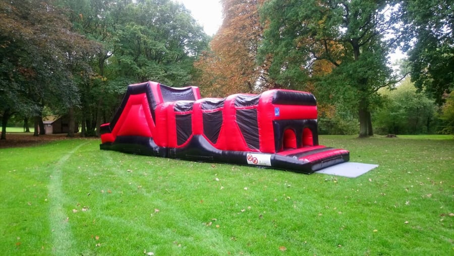 10ft x 42ft Red & Black Assault Course - Hire in northampton | elliotts ...