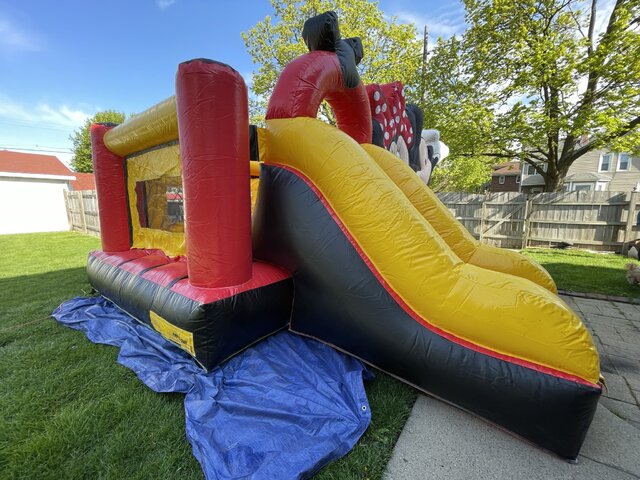 Mickey & Mini Mouse House - Hire in Il | Chocos rentals