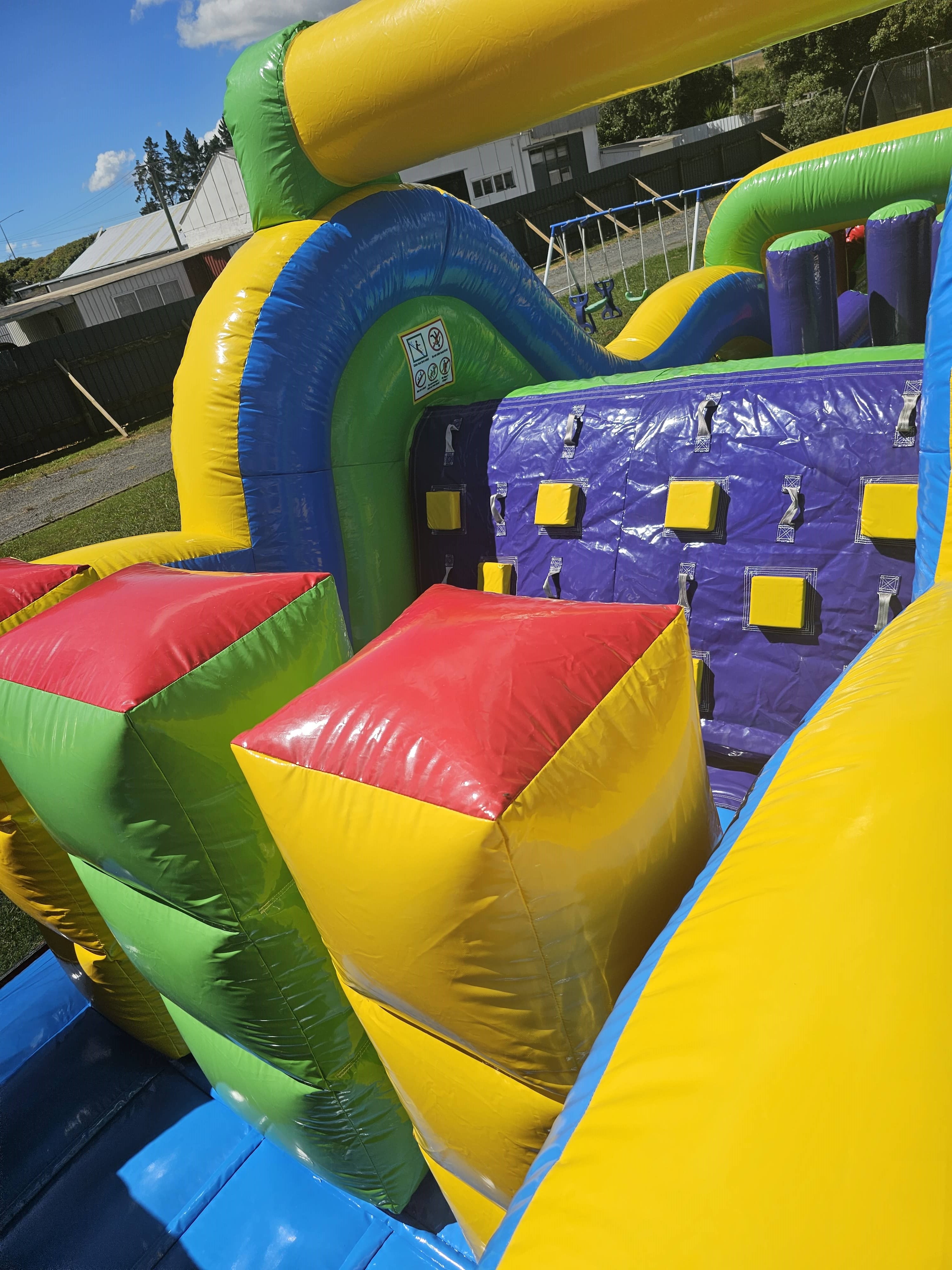 Retro Mini Obstacle Course - Hire in Auckland, New Zealand | A1 BOUNCY ...