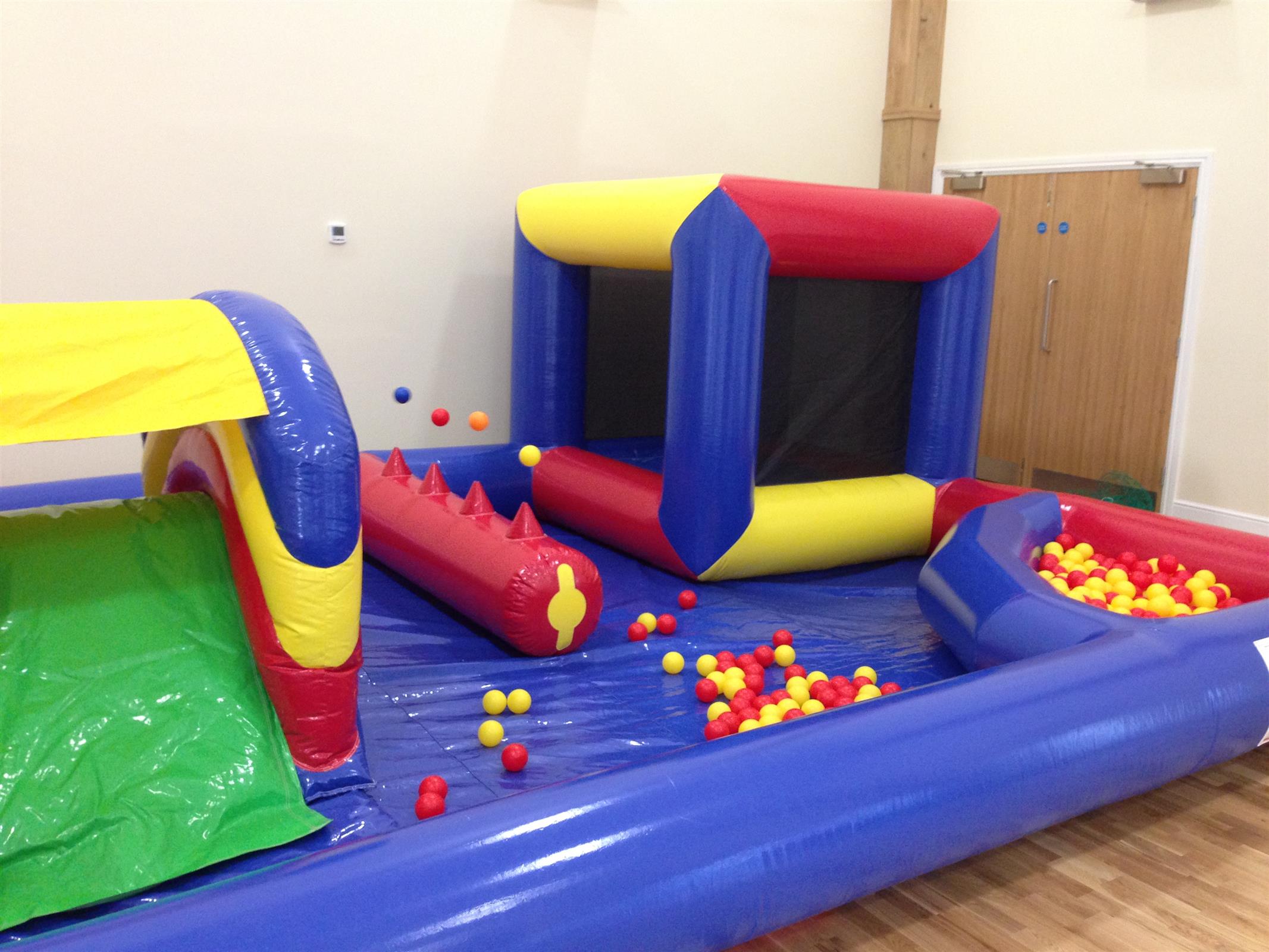 Play Zone/Ball Pond 5m x 4m x 1.75m - Bouncy Castle Hire in Brackley ...