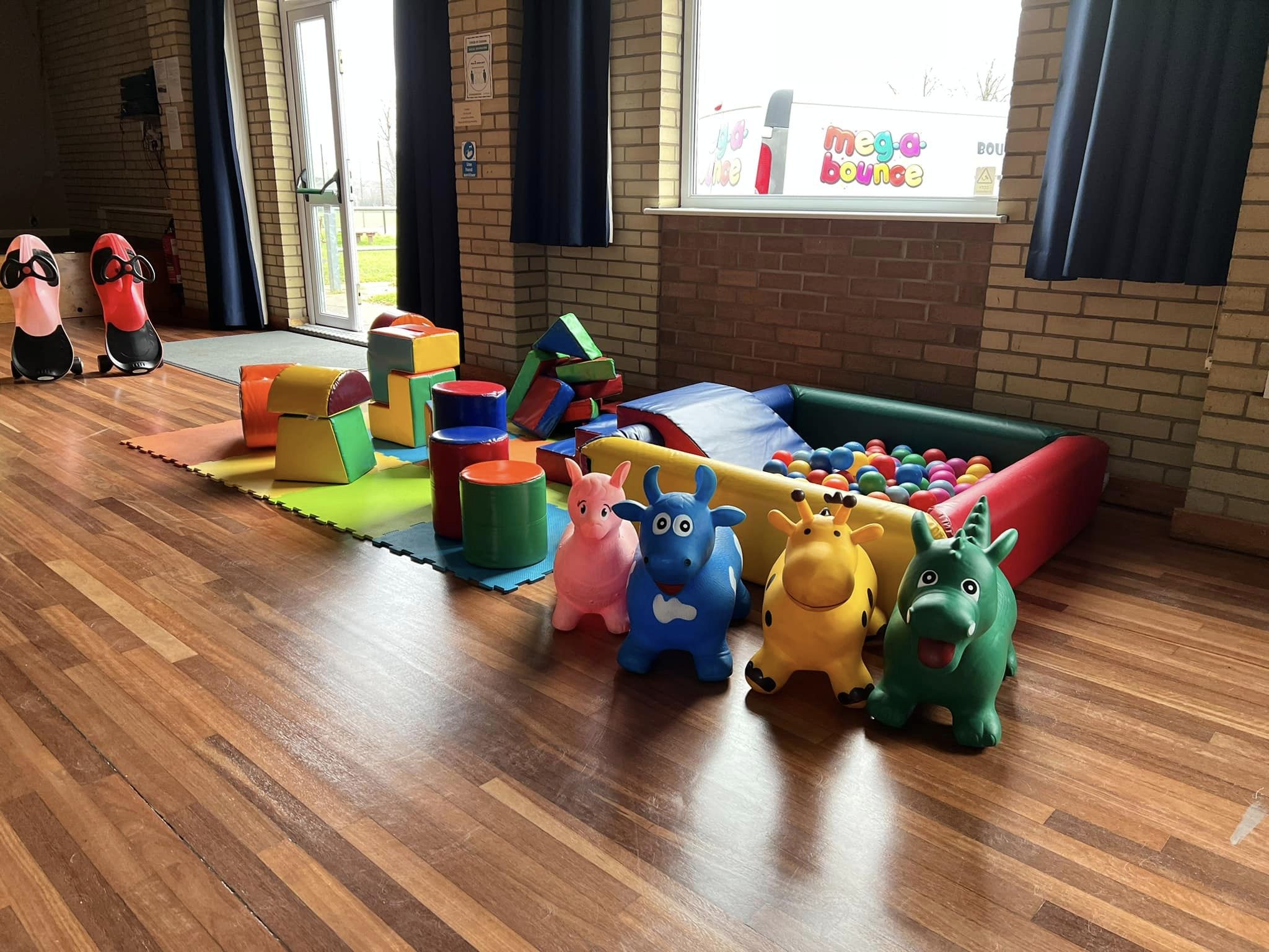 Ultimate Toddler Party Package (6 didi cars) - Bouncy Castle Hire in ...