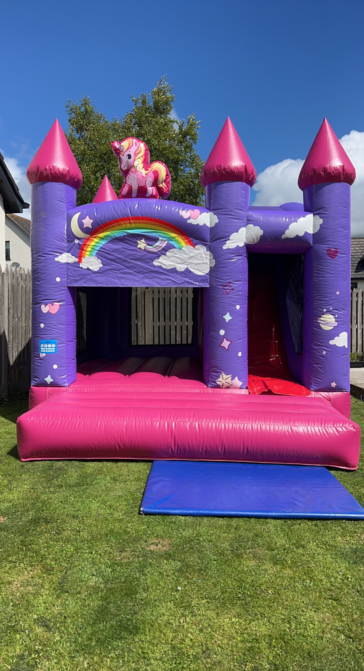 15ft ×14 ft unicorn castle *2nd day hire free* - Bouncy Castle Hire in ...