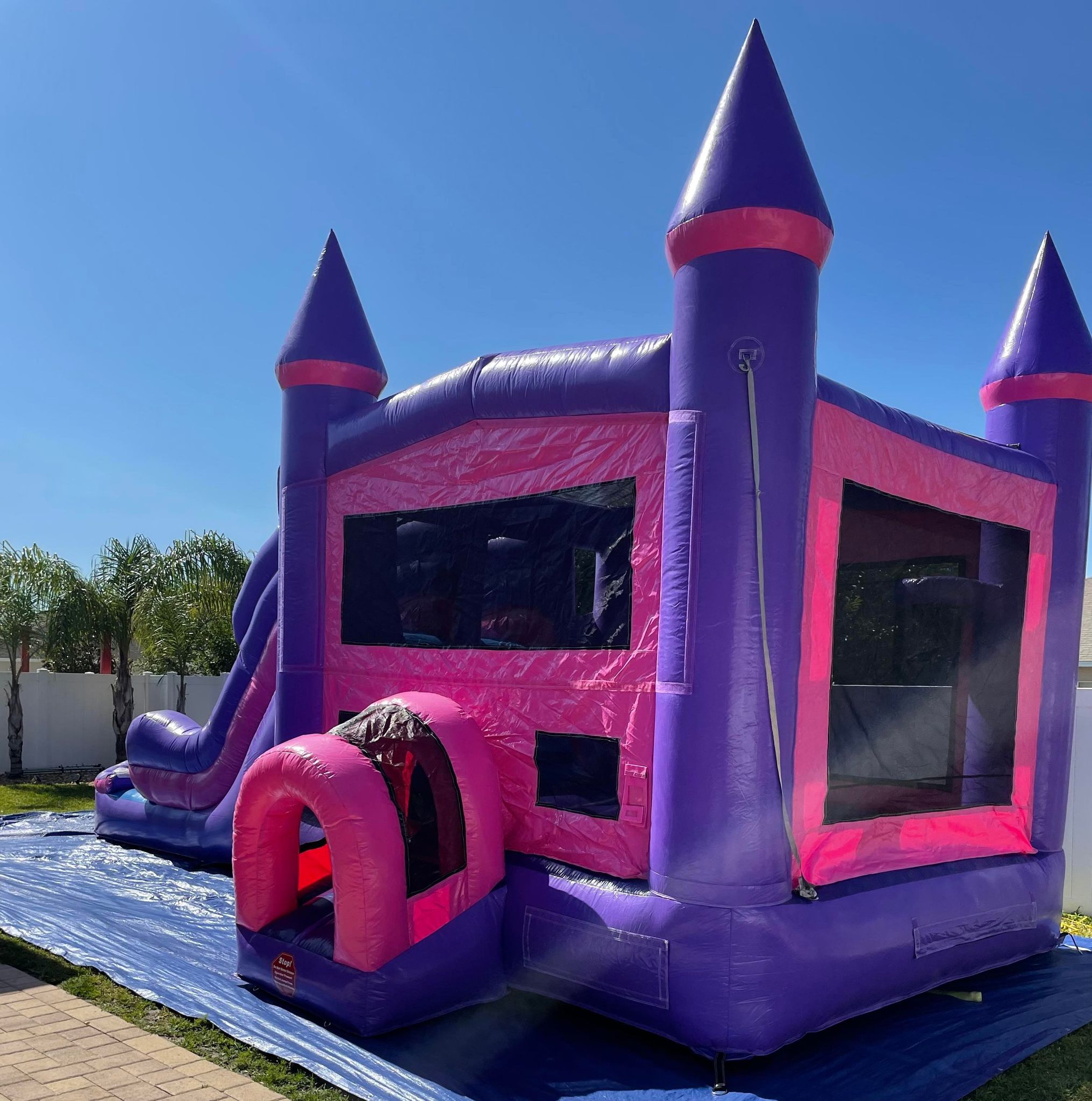 Bounce House - Waterslides, Bounce House's, Combo's, Tables and Chairs ...
