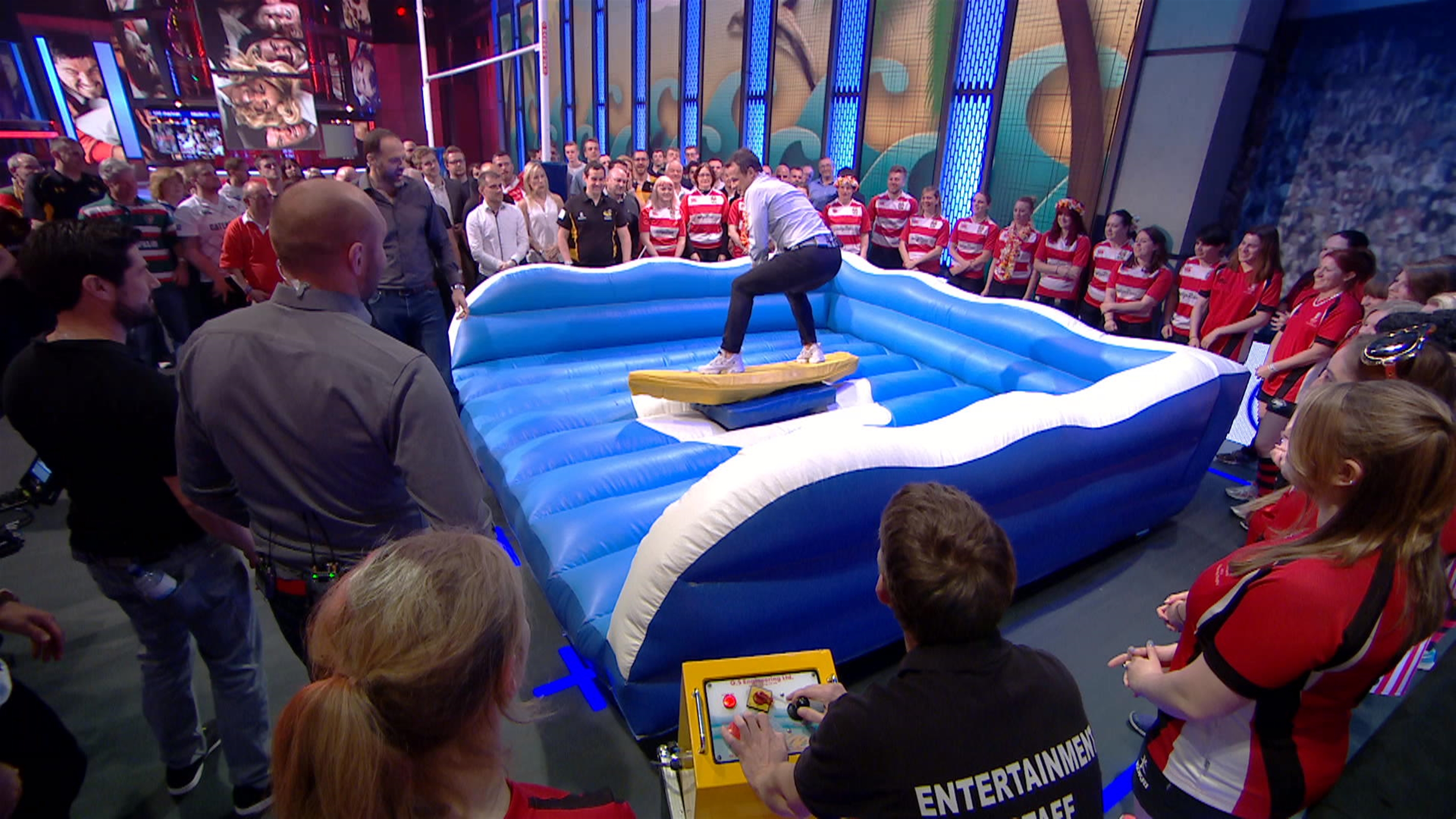 Surf Simulator Hire,Surfing Simulator Game For Rental,Essex,London,UK