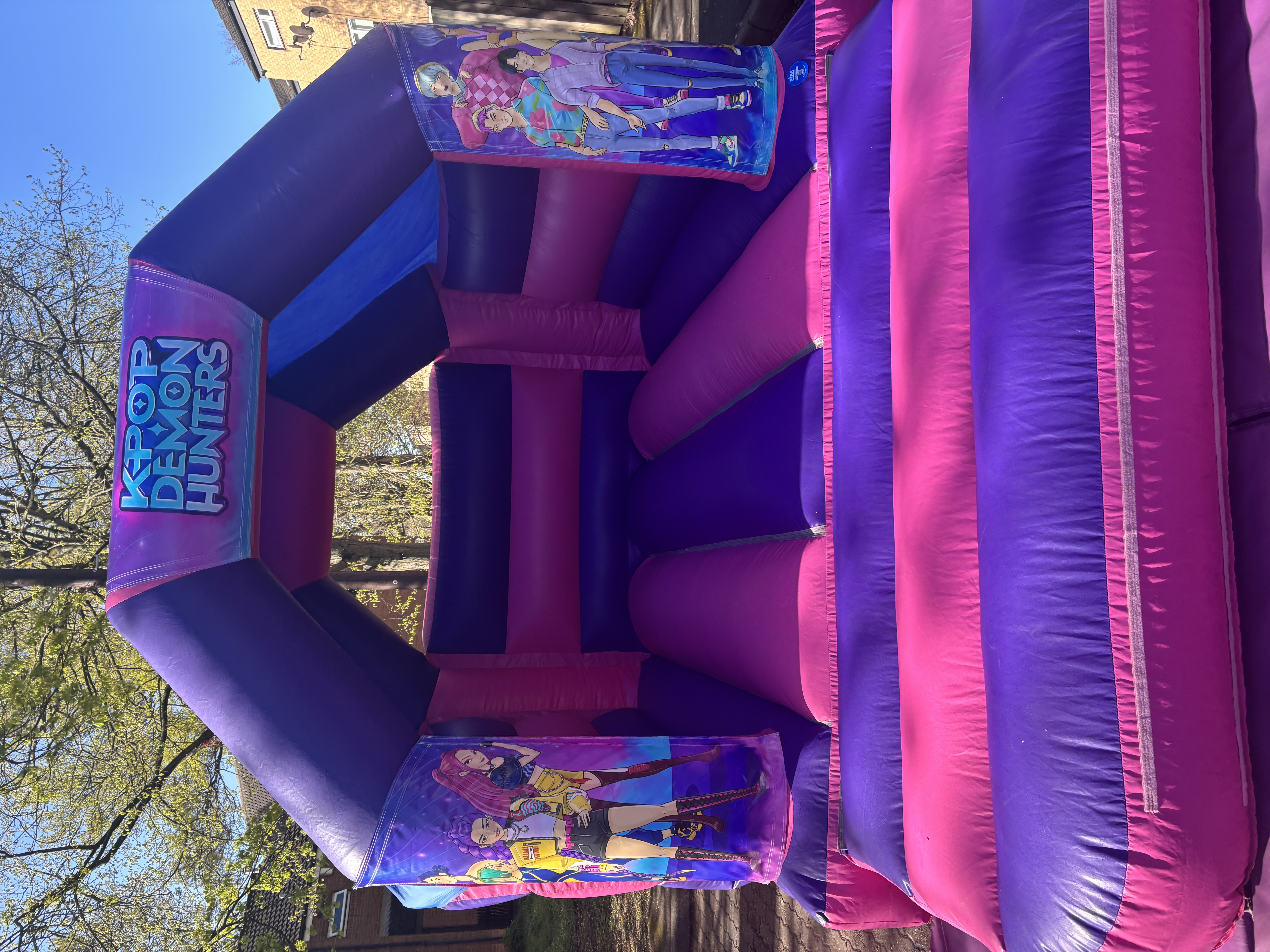 Bouncy Castle Hire Nottingham | No Deposit Required | Pie & Kels
