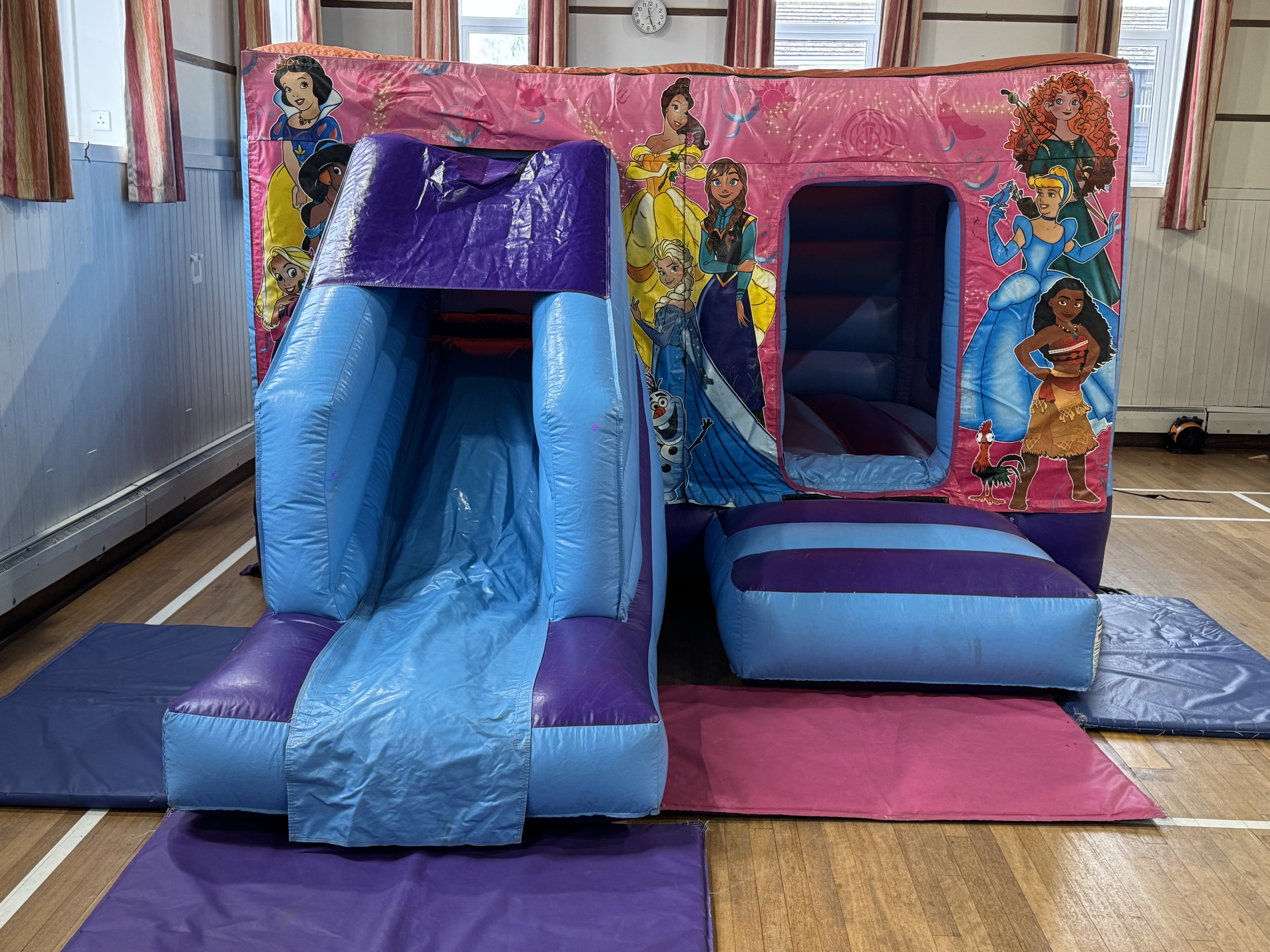 Princess theme (Low height Combi slide Castle ) - Bouncy Castle ...