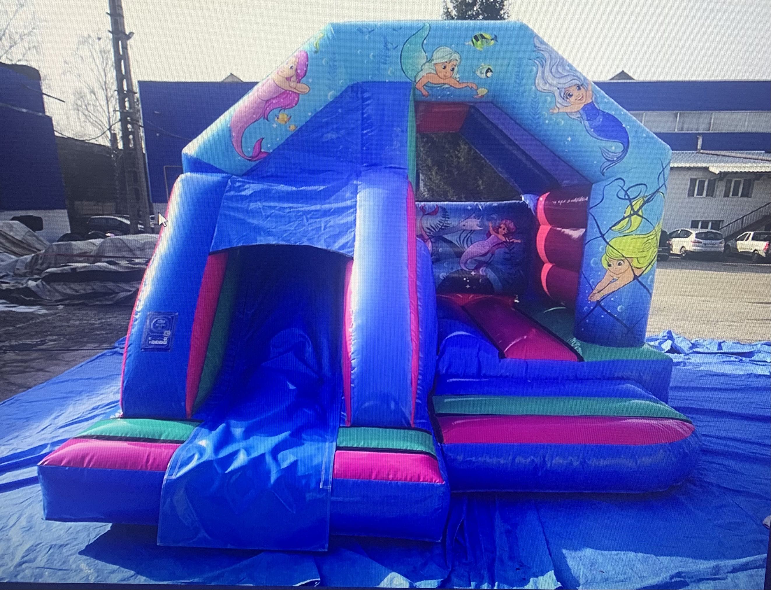 Indoor Bouncy castles, Play Parks and Soft Play - Bouncy Castle Hire ...