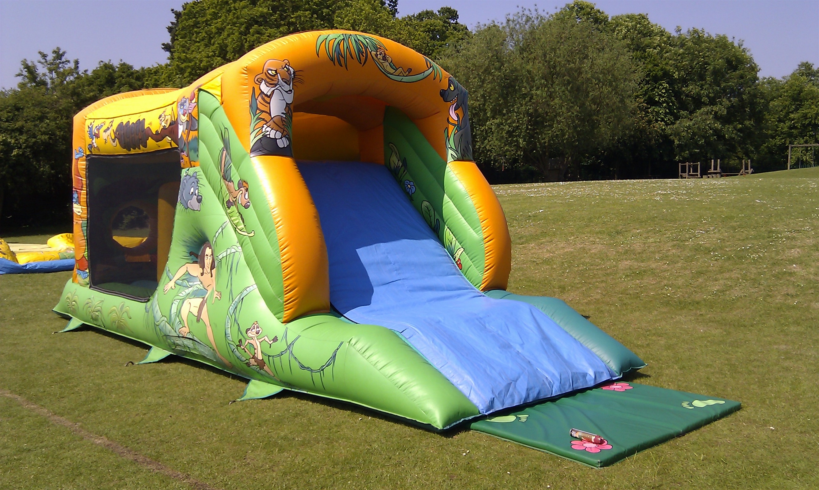 Jungle Activity Run for Hire from GFC Leisure | Essex & Hertfordshire