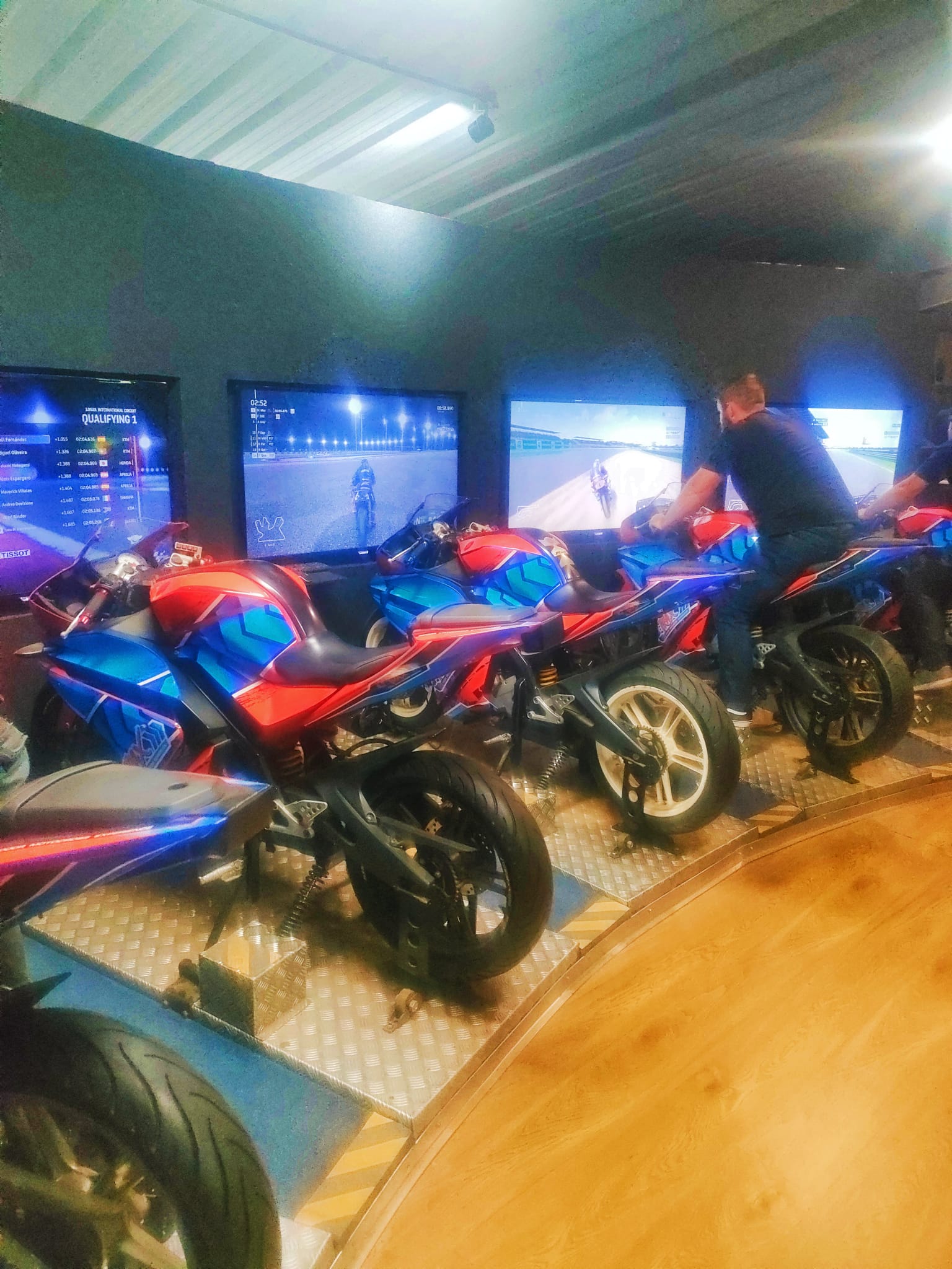 Motorbike Racing Simulators - Event & Party Hire in Ireland | Carousel ...