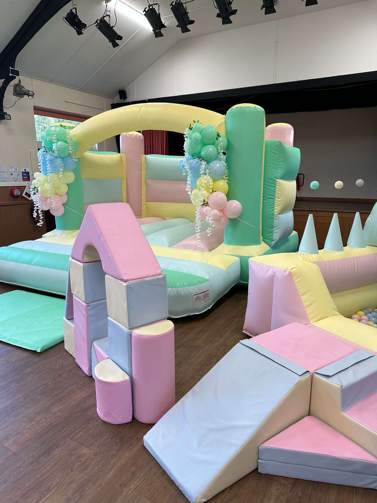 The Pastel Bouncy Castle & Soft Play Package - Hire in Ware, Hoddesdon ...