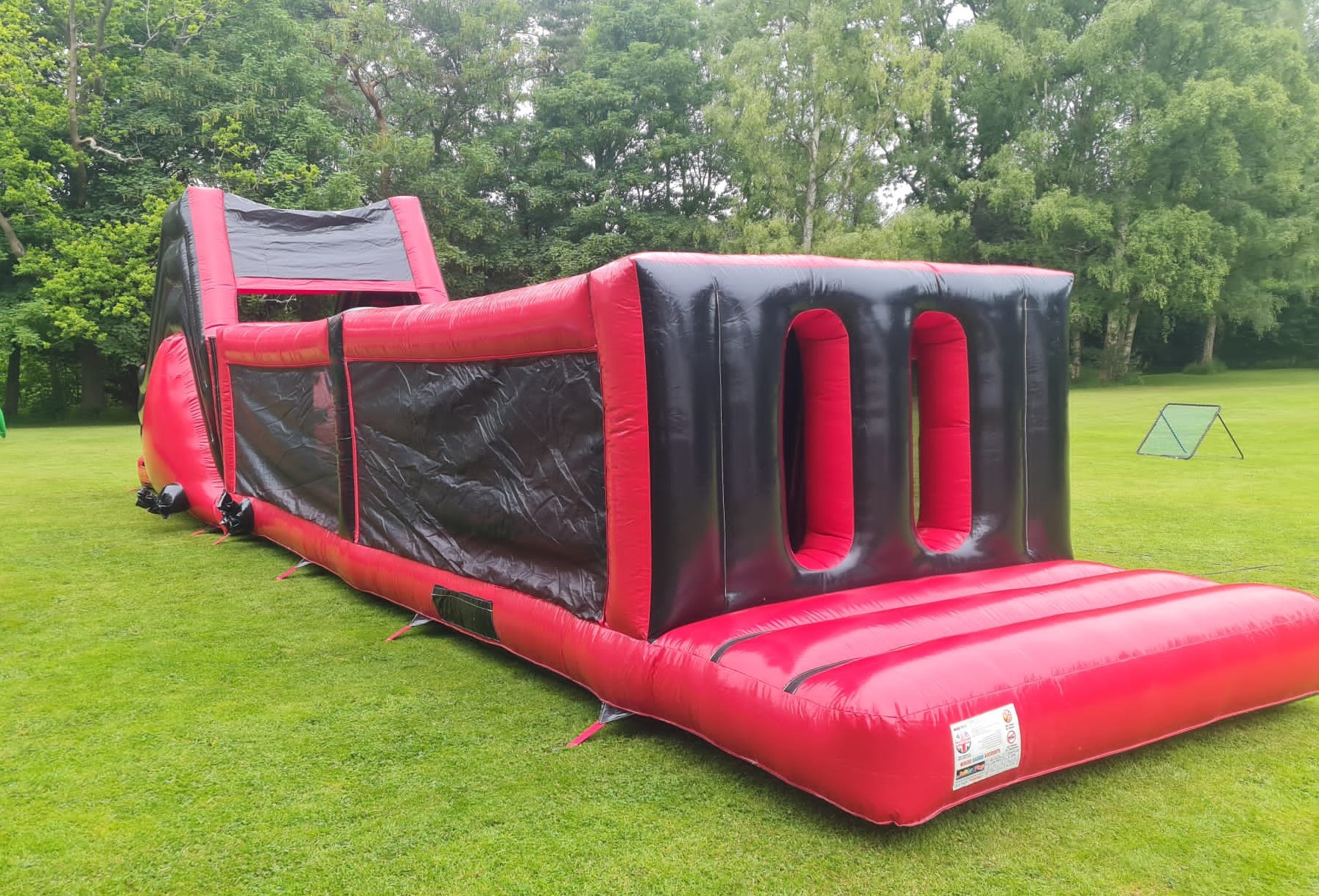 Assault Course Black & Red Inflatable 45ft x 10ft - Bouncy Castle Hire ...