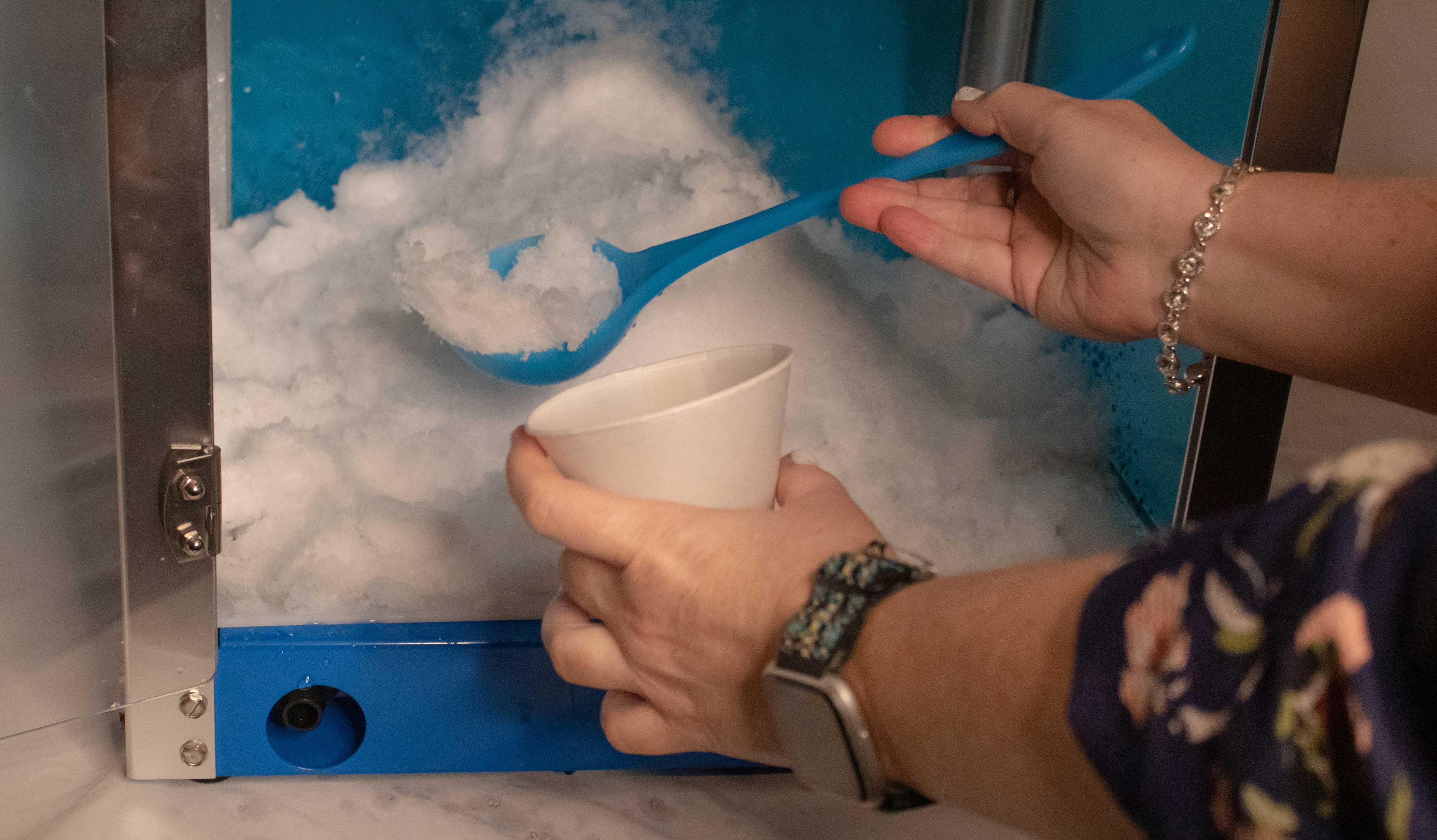 Snow Cone Machine - Bounce House Rental in Canton, Massillon, North ...