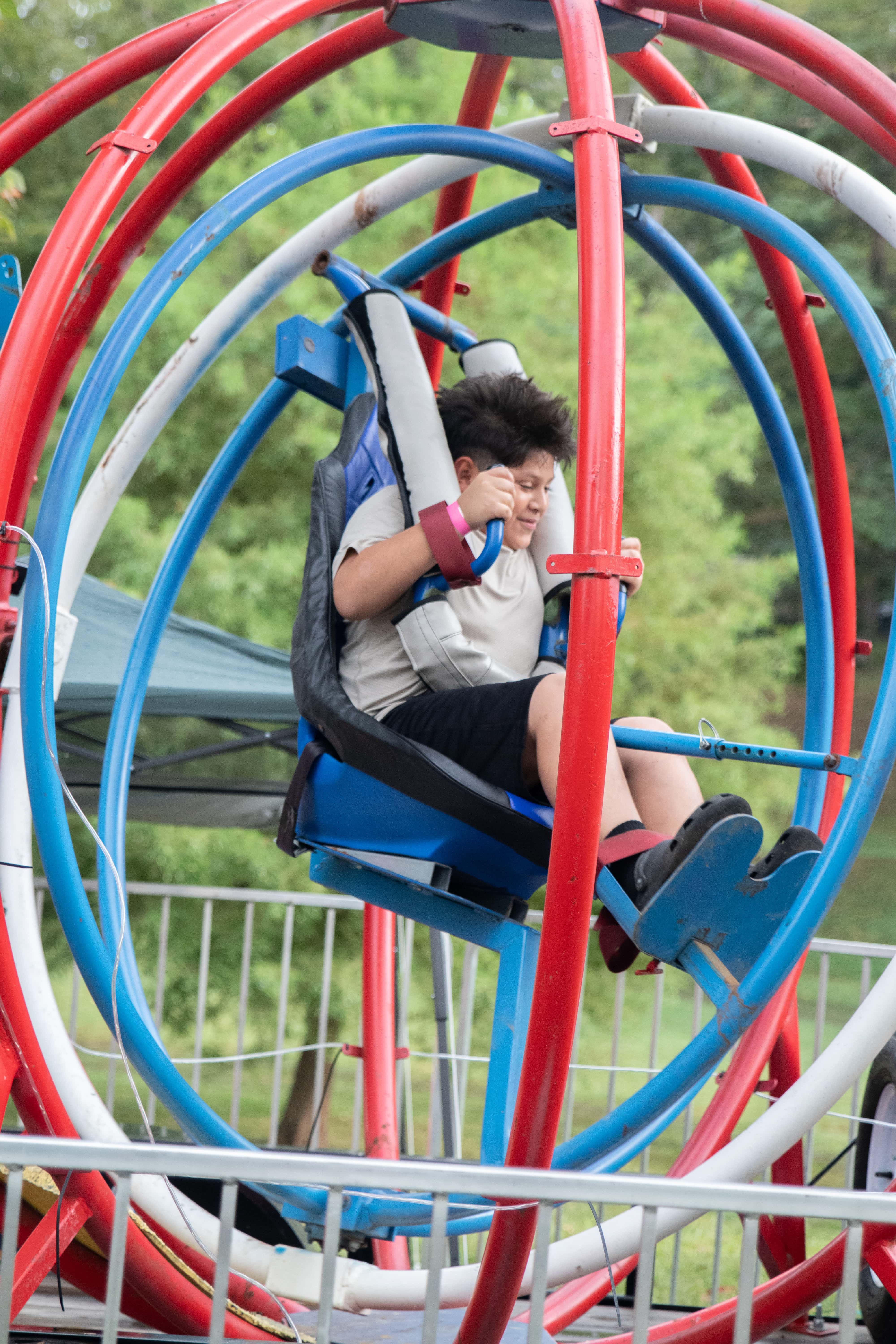 manual amusement rides for rent