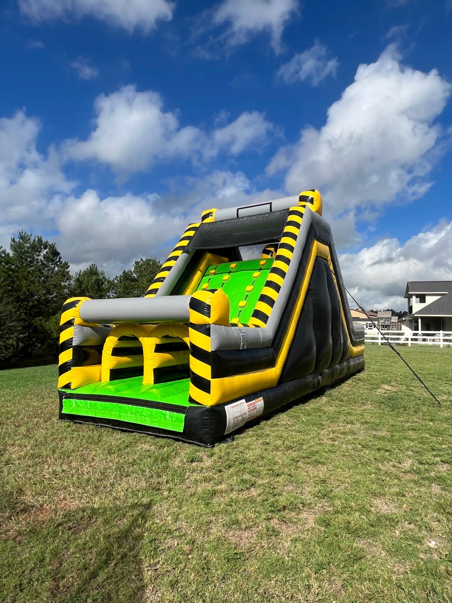 Obstacle Course Rentals | JC Magical Moonwalks - Fun & Challenging!