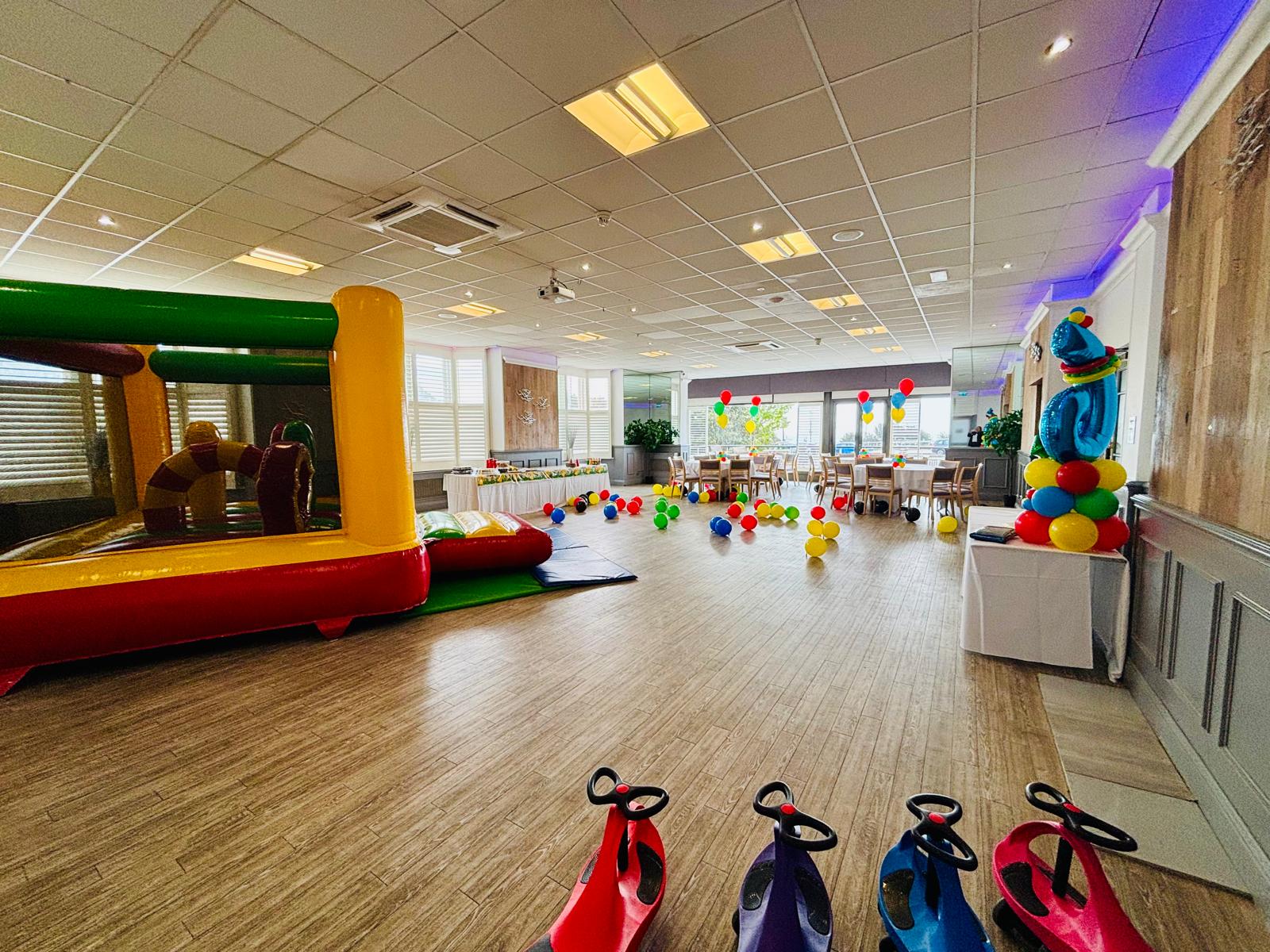 Hall's / Venue's ( For Hire List ) - Hire, Balloon Displays, Bouncy ...