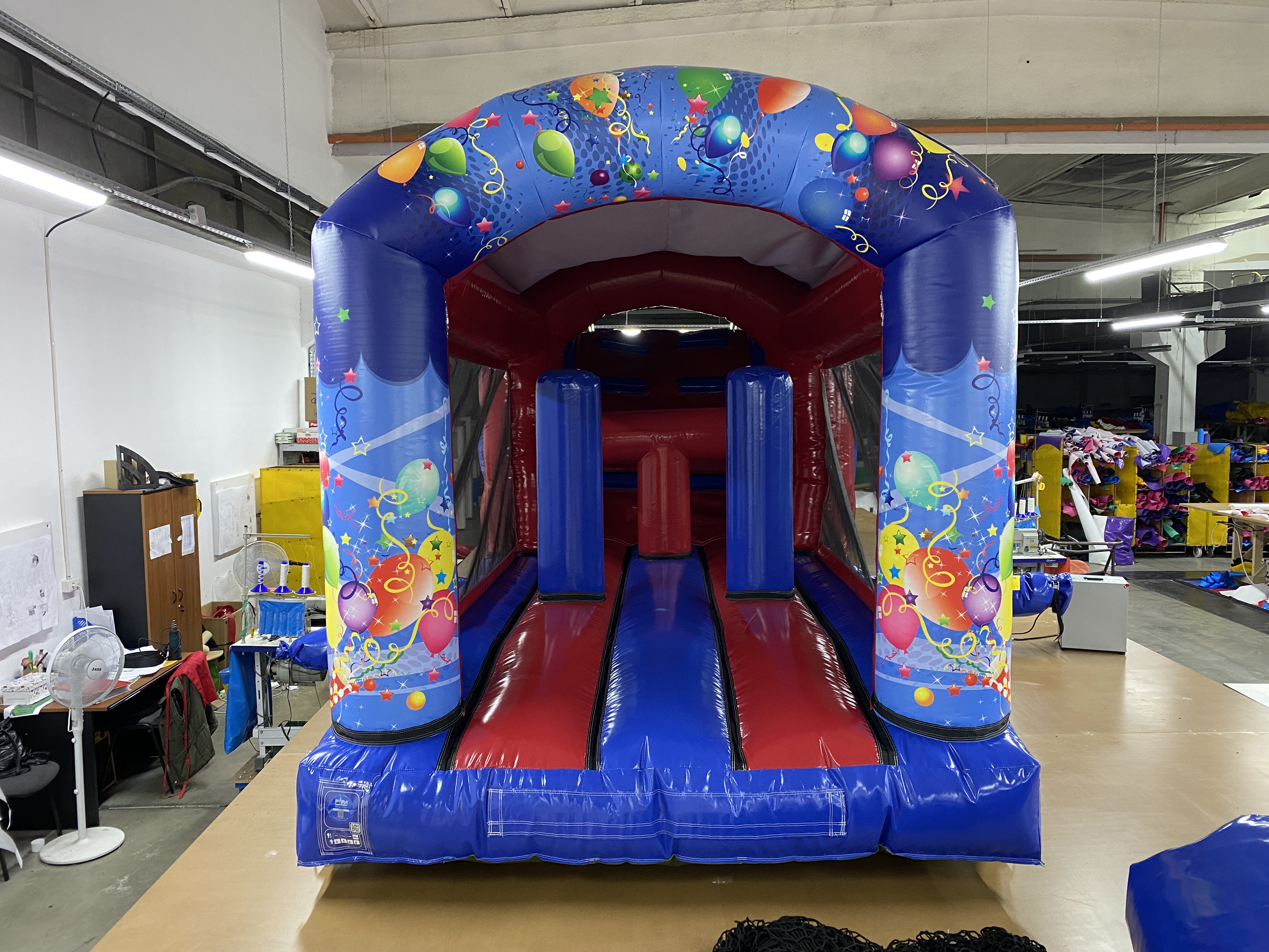 28’x10’ Balloon theme fun run bouncy castle - Bouncy Castle Hire in ...