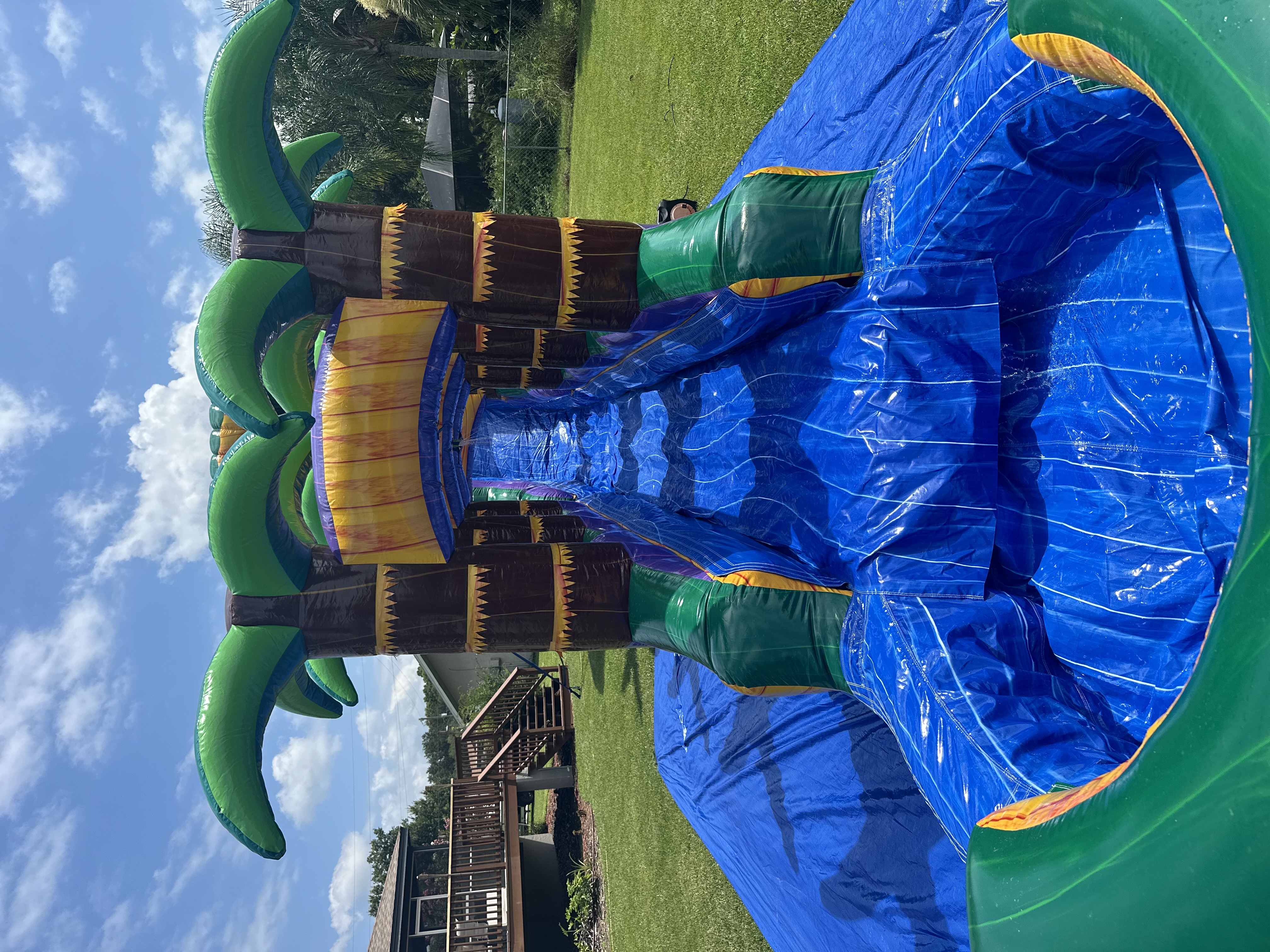 24 FT TALL 60 FT LONG WIHT POOL BAY ISLAND SLIDE - Bounce House Hire in ...