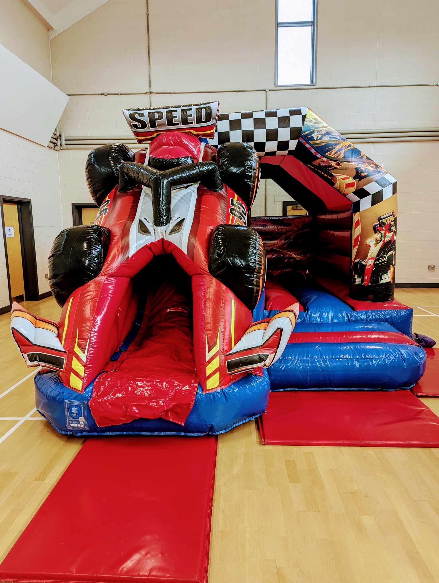 3D Bouncy Castle Hire in Bedford, Luton & Milton Keynes