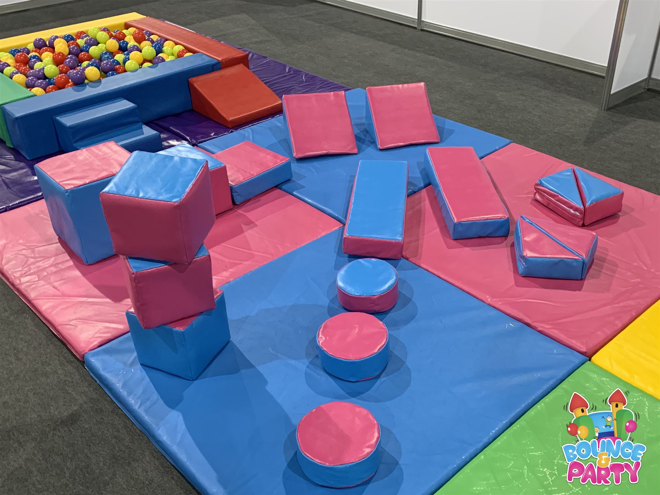 Pink & Blue Soft Play Setup & Ball Pool - Bouncy Castles, Magic Shows ...