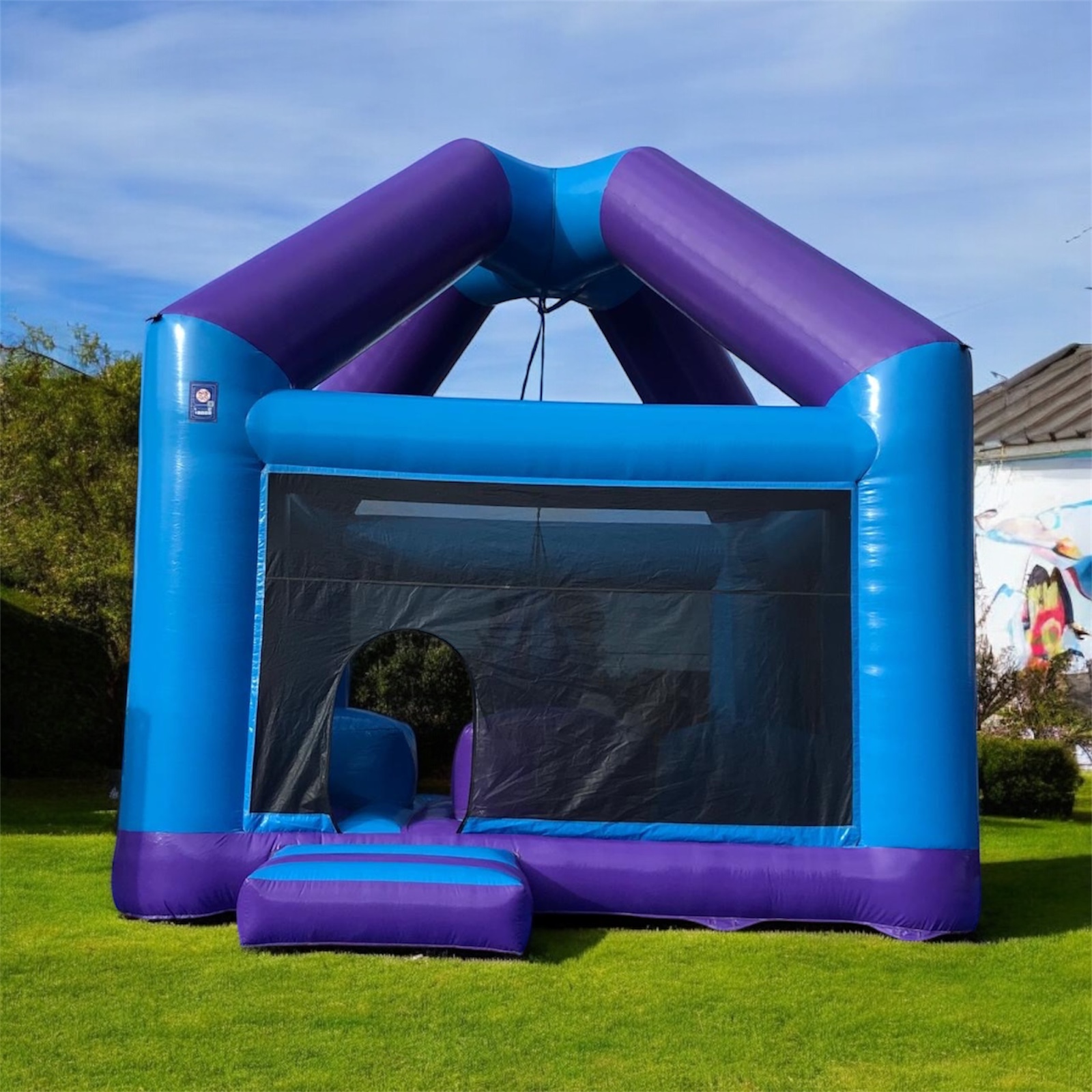 Inflatable Games & Sumo Suits - Bouncy Castle Hire in Lincolnshire ...