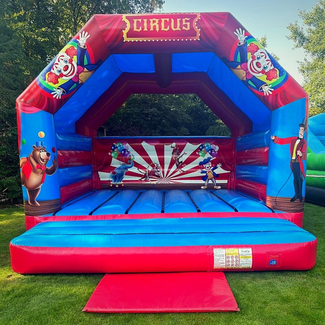 Circus 15 x 15ft Adult Inflatable Castle - Inflatable, Bouncy Castle ...