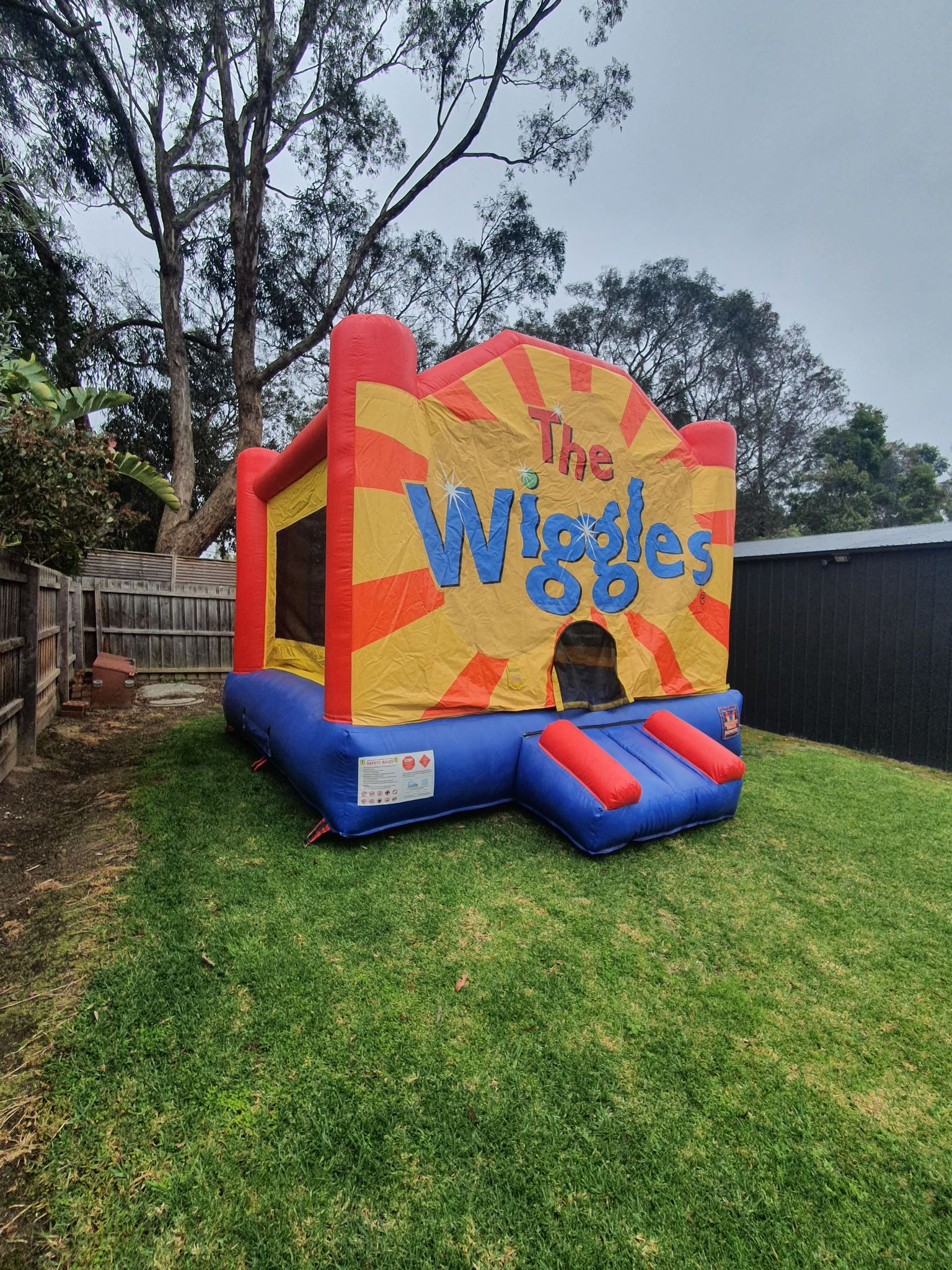The Wiggles Jumping Castle Hire at Mark Lucas blog