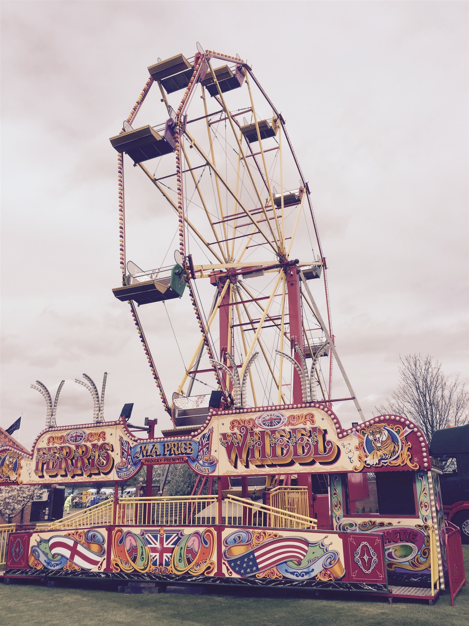 Fun Fair Rides & Stalls - Bouncy Castle Hire, Fairground Attractions ...