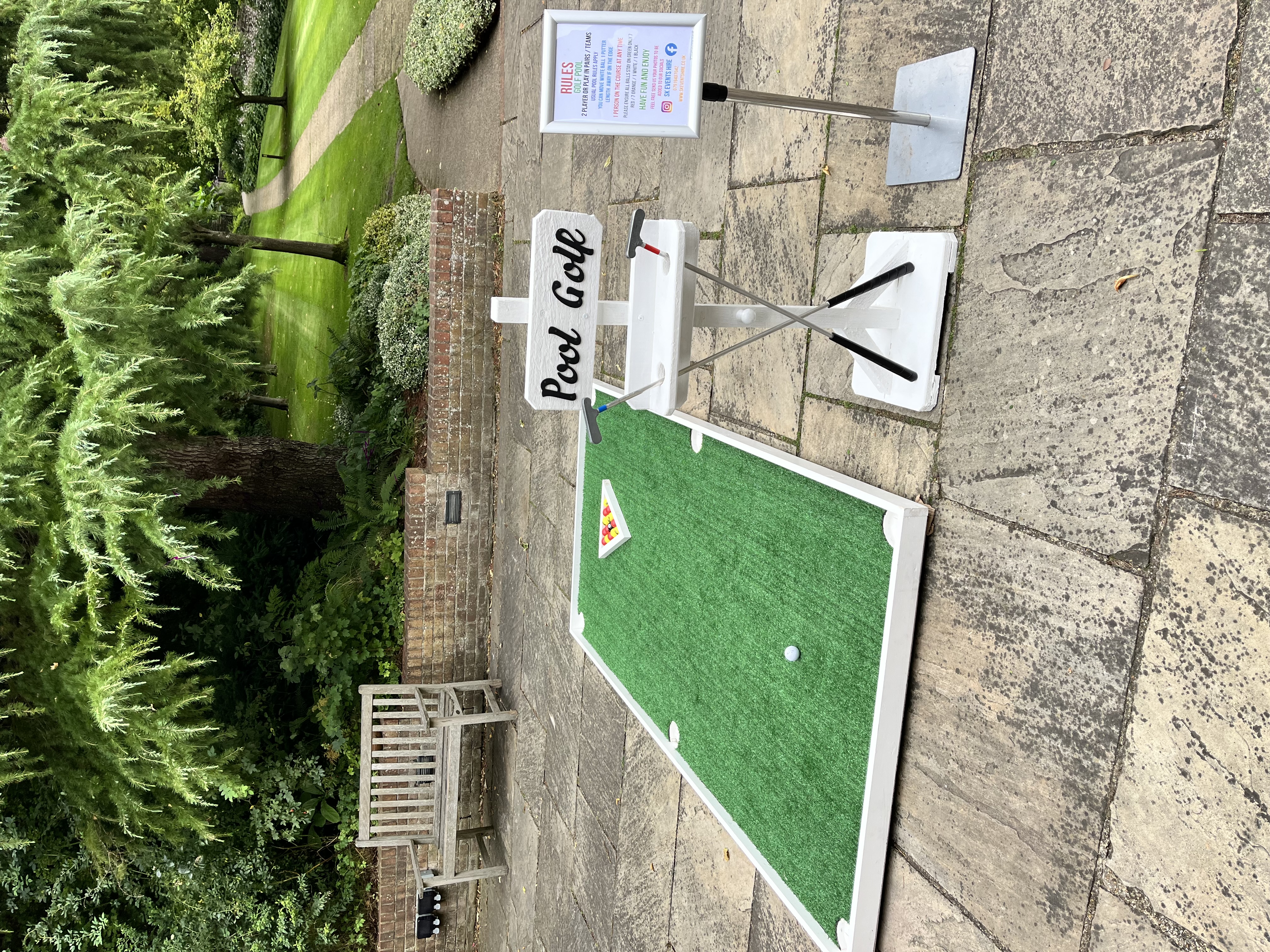 b2 8x4ft mini crazy golf pool table - Hire in Ashford | Sk events hire
