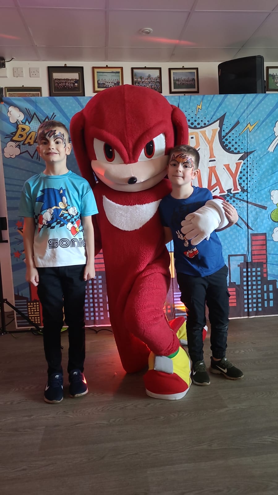 Knuckles Character Visit Bristol 15 Minute Visit