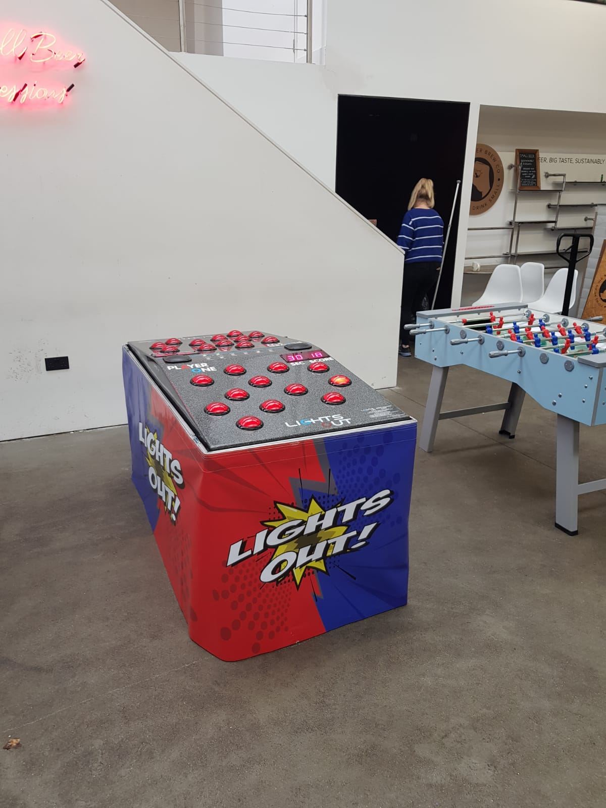 Lights Out electronic games hire - ice-rinks.co.uk in UK | Ice-rink Uk