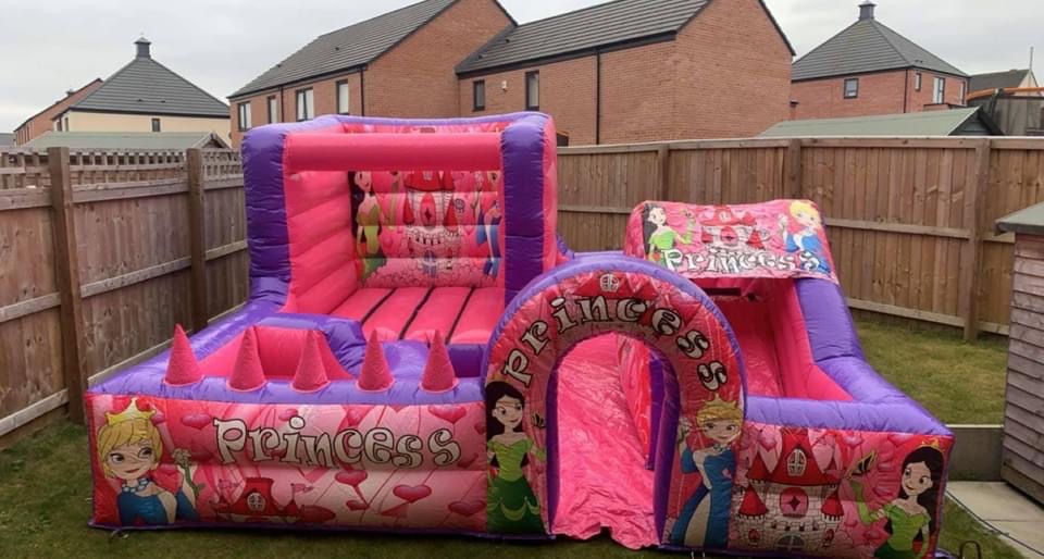 Princess Play Park/Balls - Bouncy Castles in West Midlands, Cannock ...