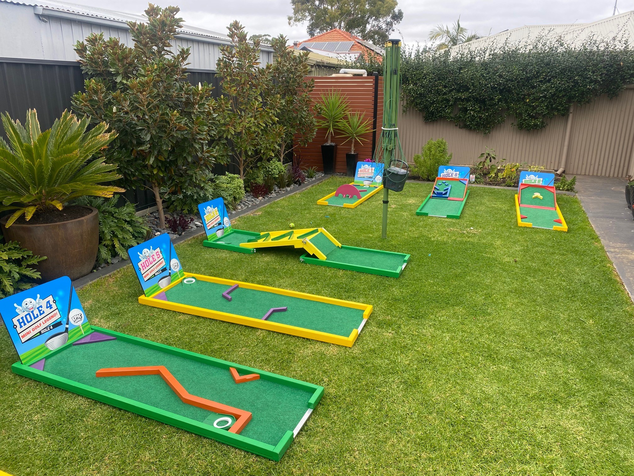 Mini Golf Course Hire & Incursions