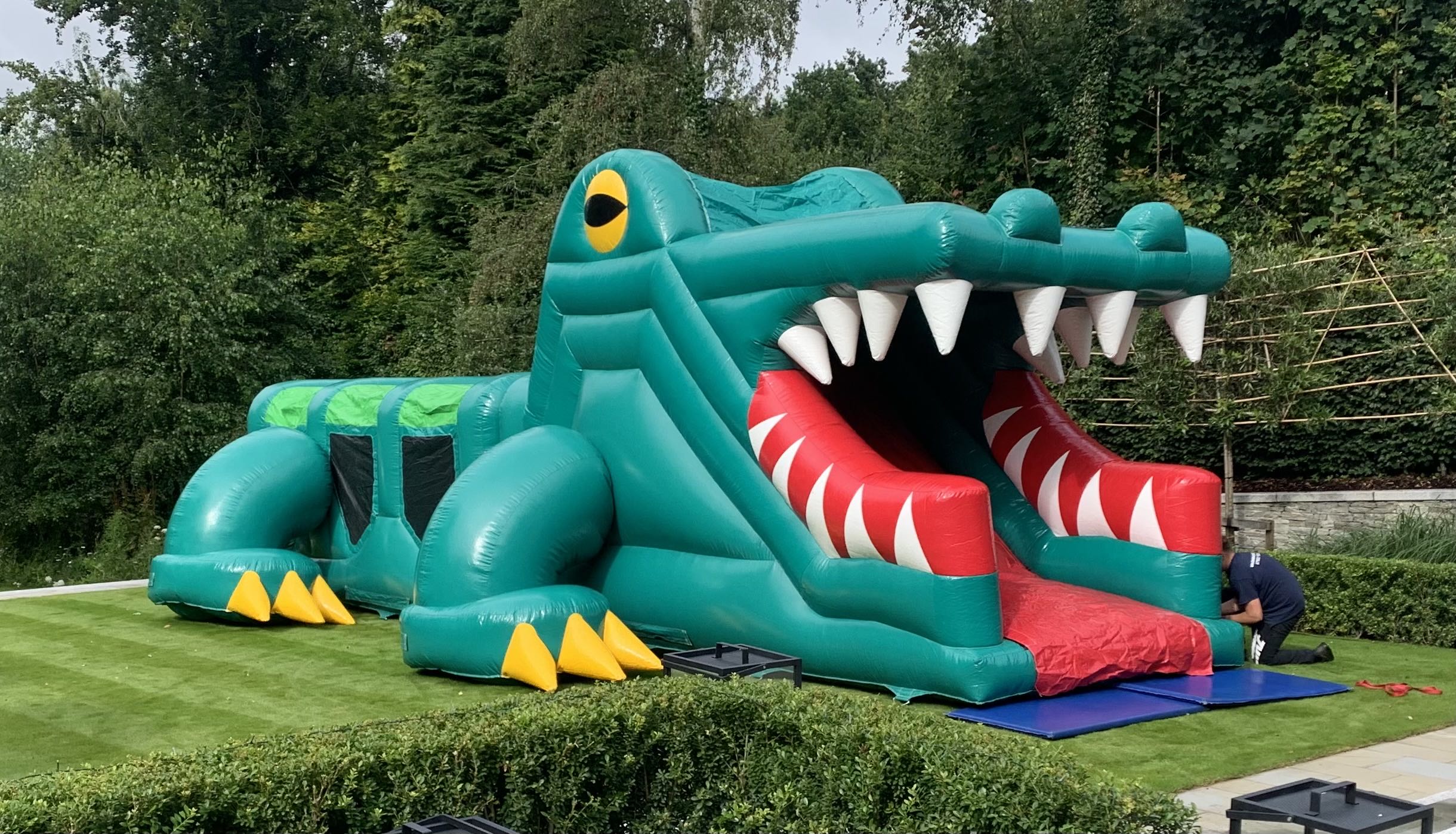 Indoor Dino Softplay and Ballpond - Bouncy Castle Hire, Bouncy Castles ...