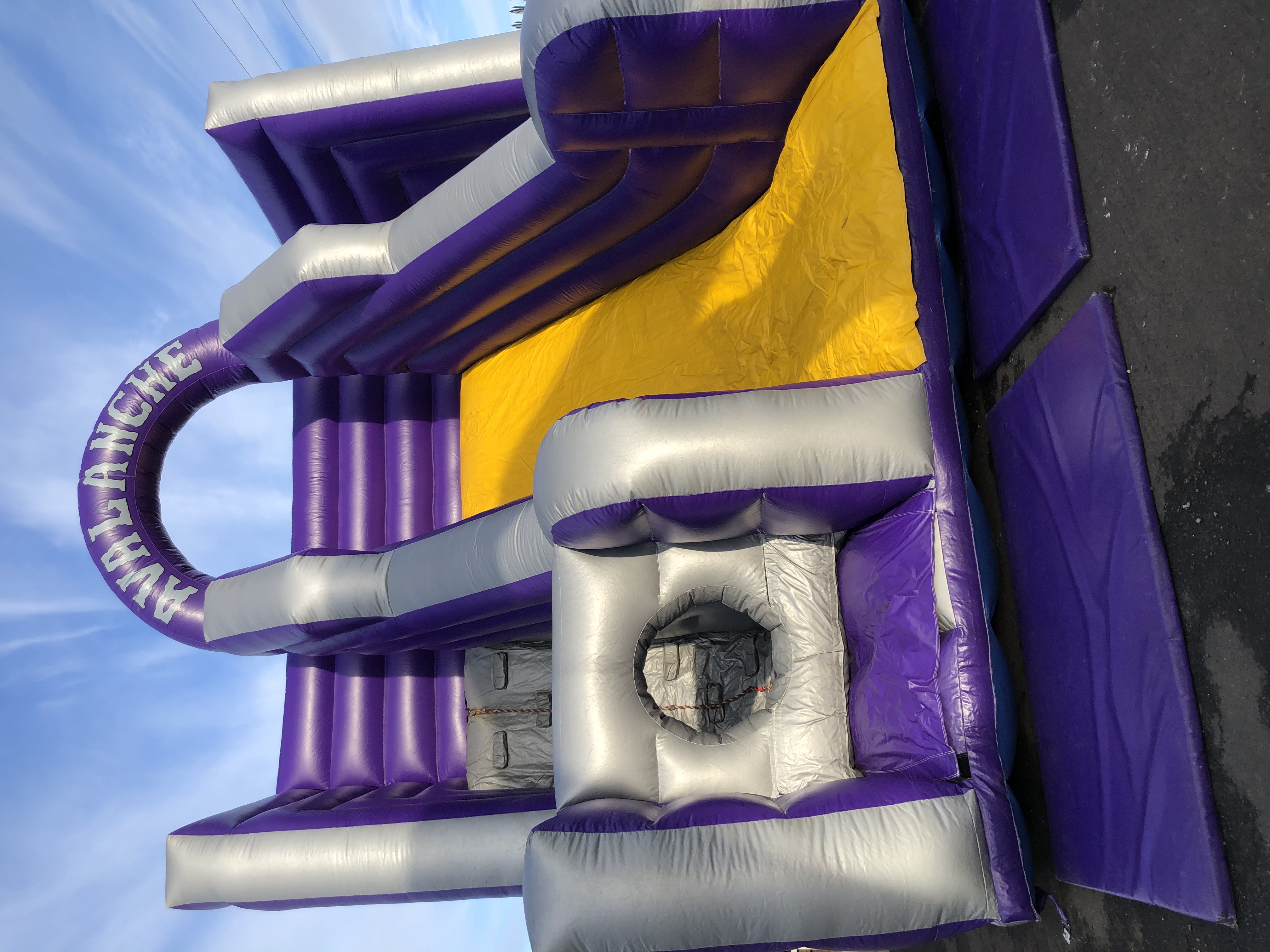 FUN DAY SHOW STOPPERS TO HIRE FOR CENTRAL SCOTLAND GALA DAYS