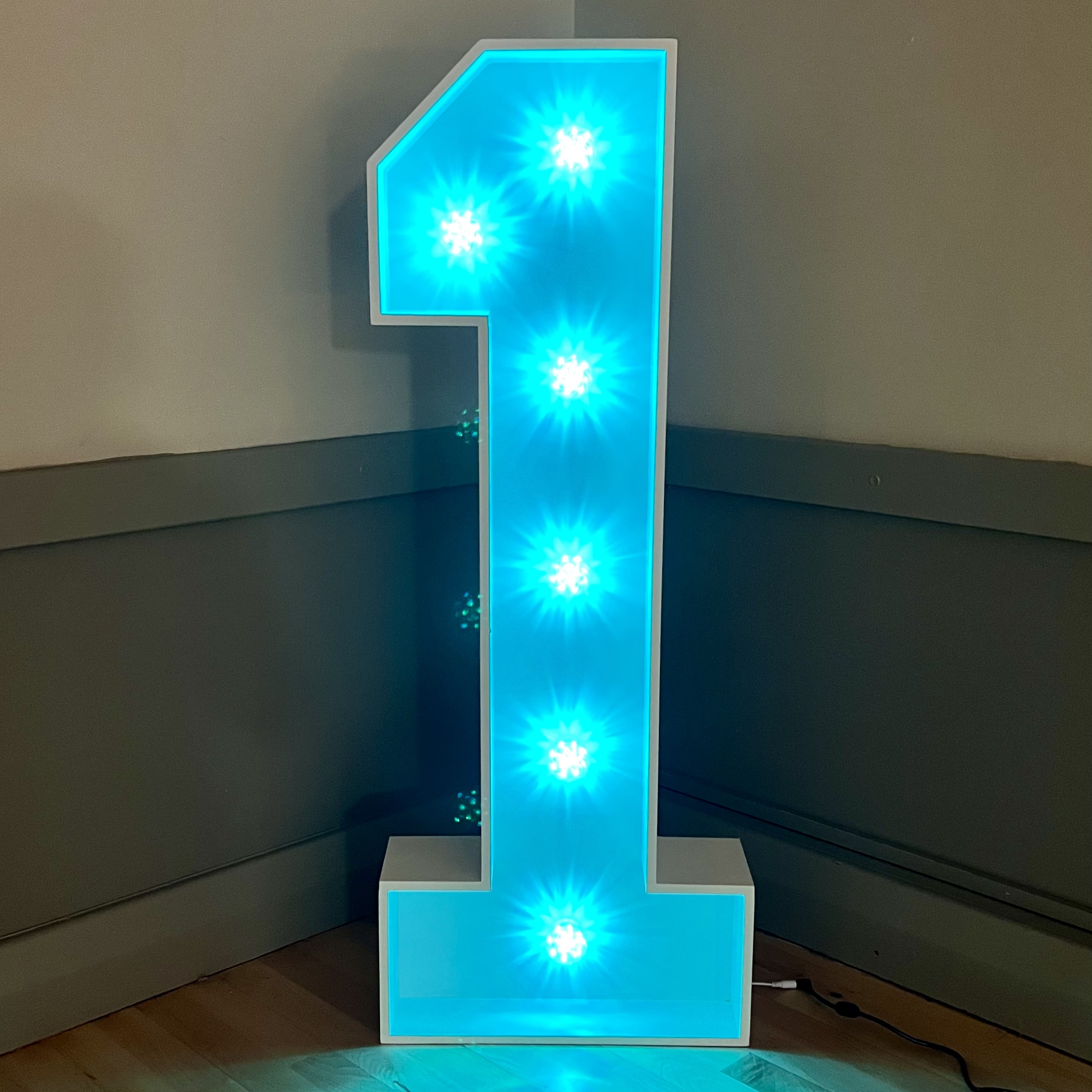 4ft Light-Up LED Numbers - Best Bouncy Castle Hire service in ...