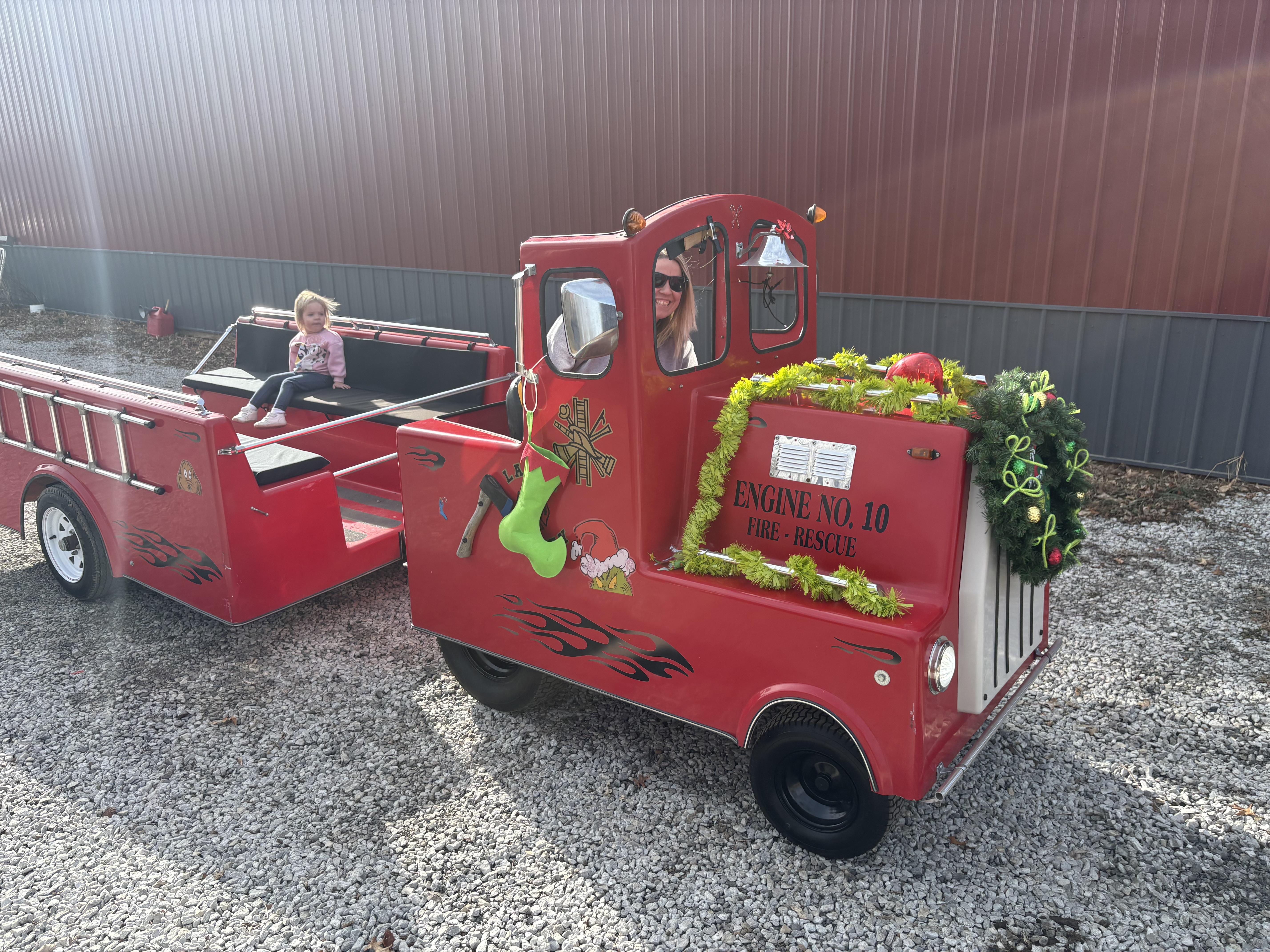 Trackless Firetruck Train Rental | Layne County Fire Ride - Highball R