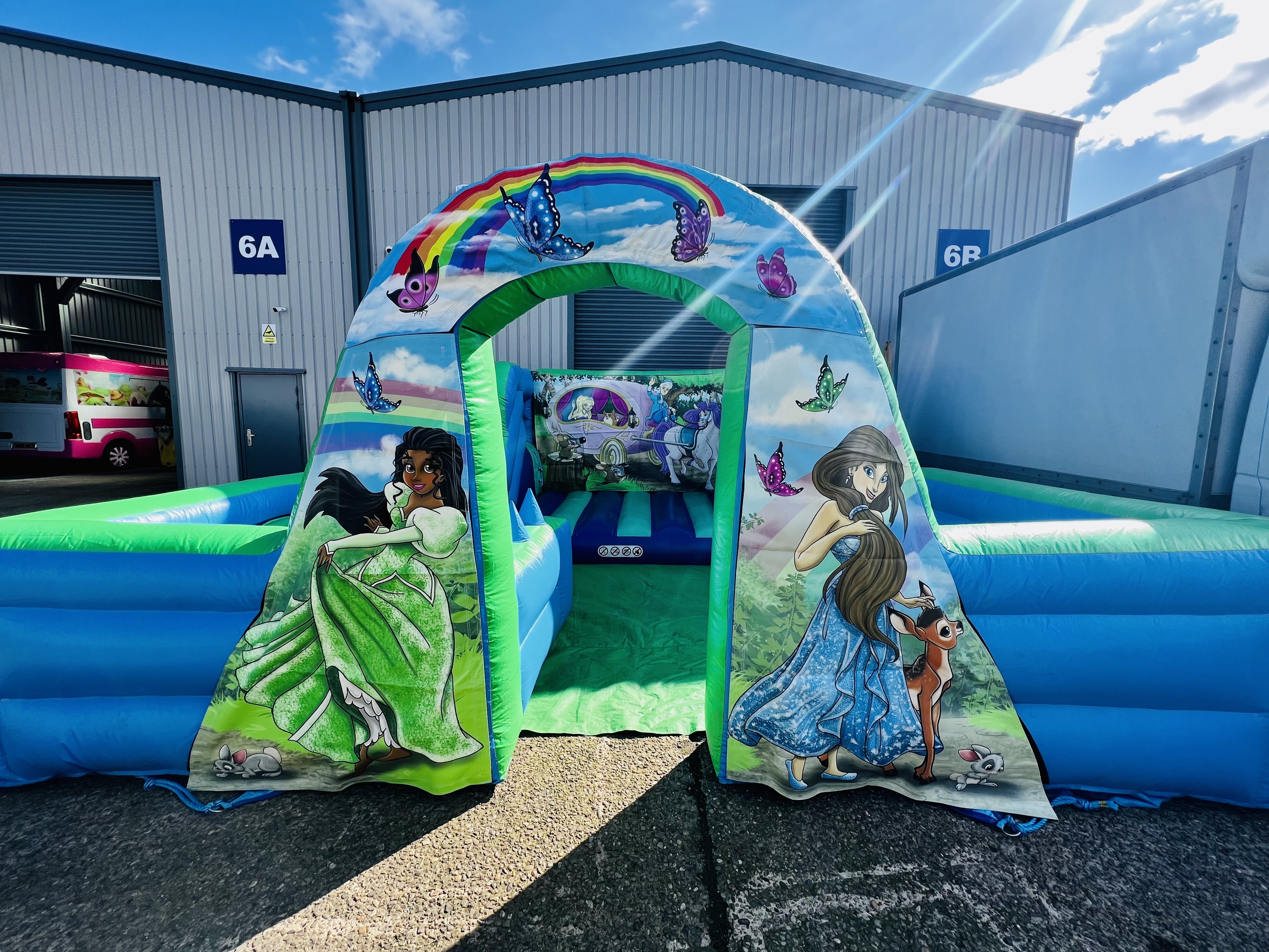 Indoor/ Low Height Castles - Bouncy Castle Hire in Scunthorpe ...