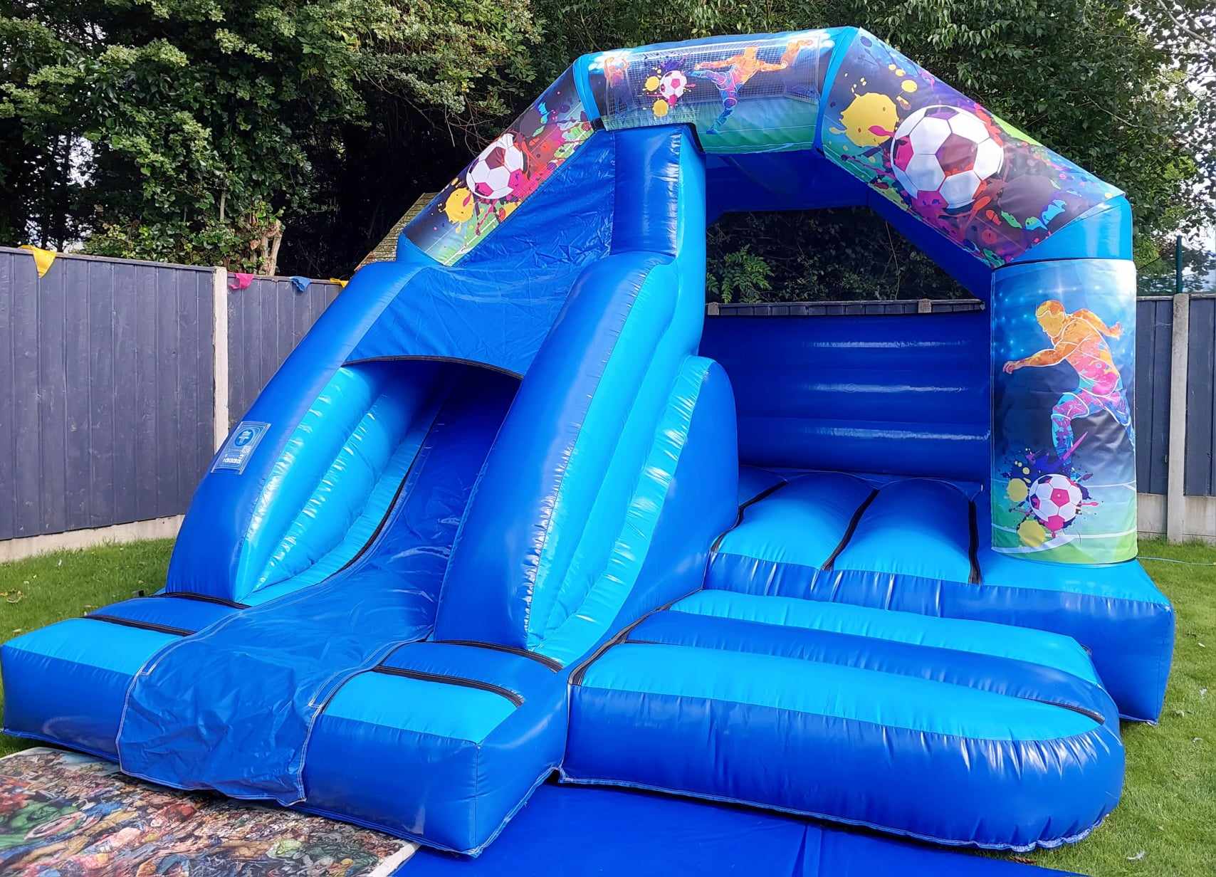 Bouncy Castles with Slide - Bouncy Castle Hire , Food Machines for hire ...