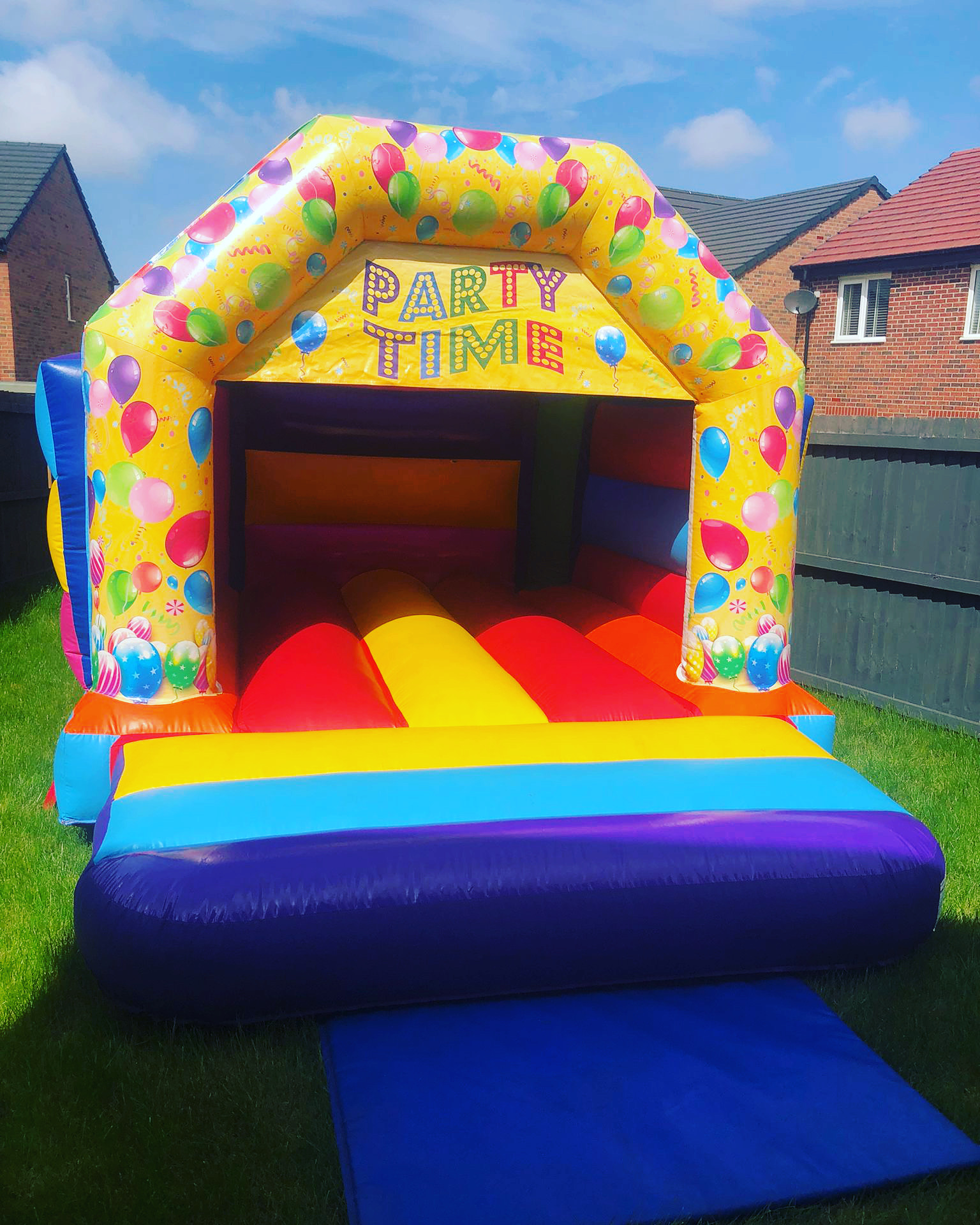 11x15FT Yellow Party Time Bouncy Castle - Bouncy Castle Hire in ...