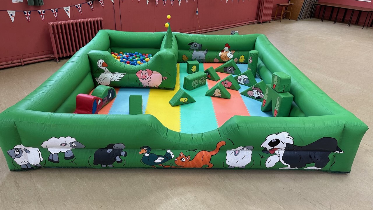 Farmyard Enclosure with Soft Play and Ball Pool - Bouncy Castle Hire in ...