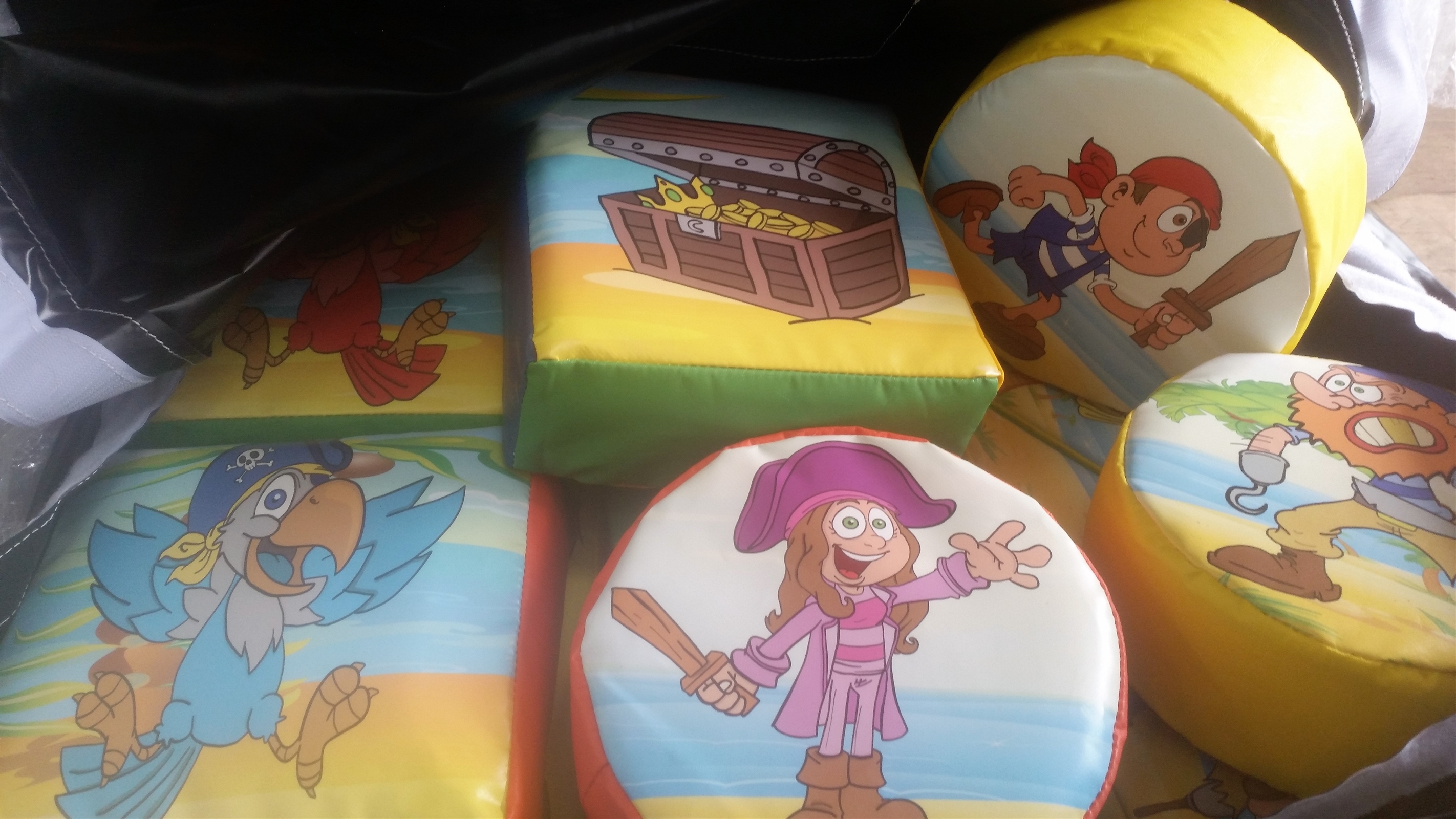 H - Soft Play - Best Bouncy Castle, Softplay and Mascot Hire service in ...