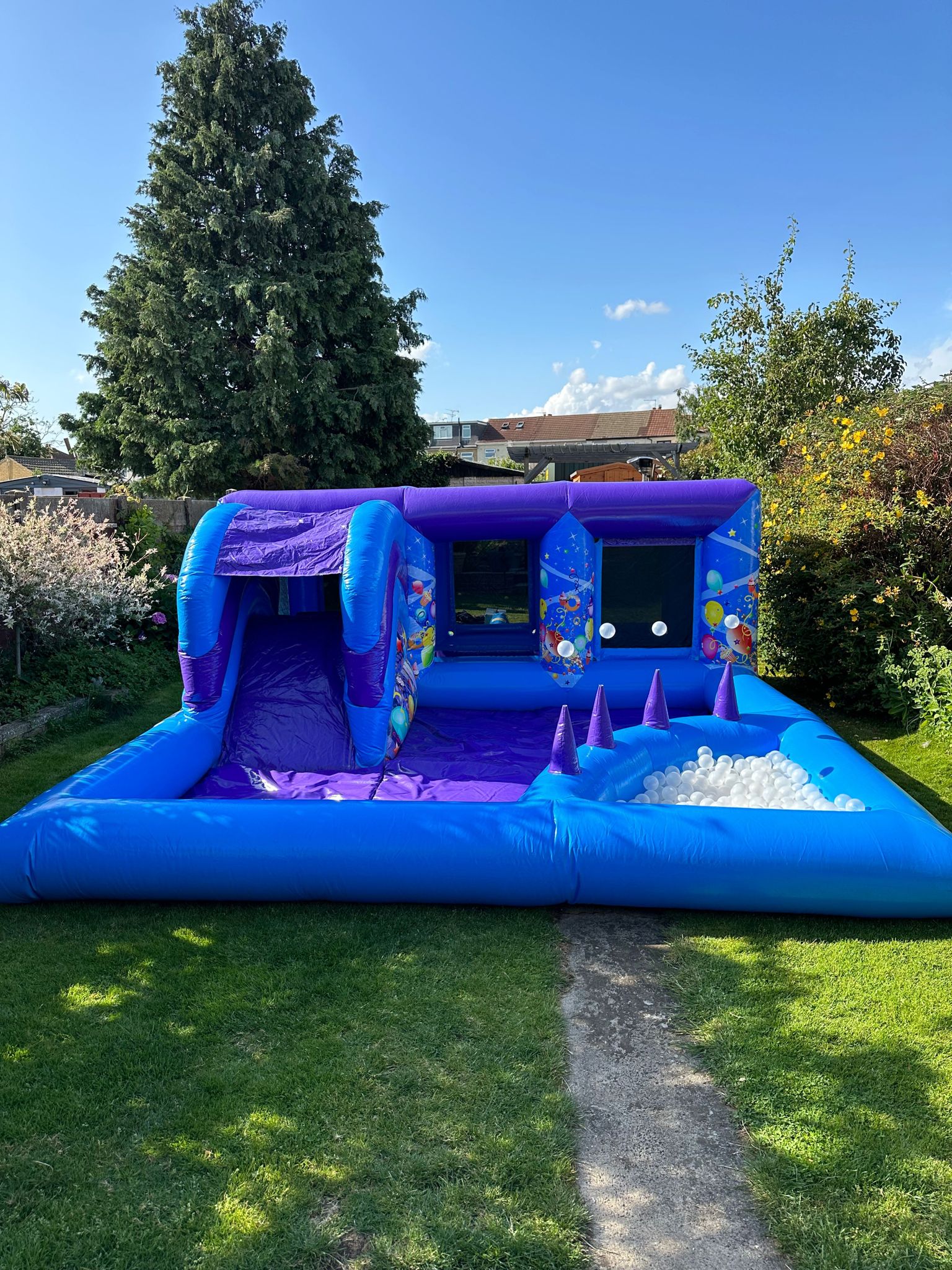 Bouncy Castles Hire | Brentwood, Romford, Chelmsford & Essex