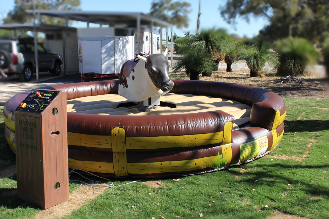 Bucking Bull Hire Perth | Mechanical Ride Hire Perth - Xtreme Bounce