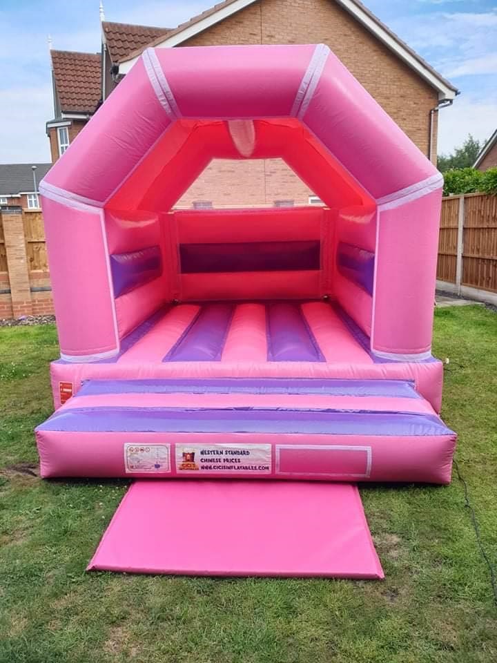 Bouncy Castles - Hire in Farnworth, Walkden, Bolton, Swinton, Worsley ...