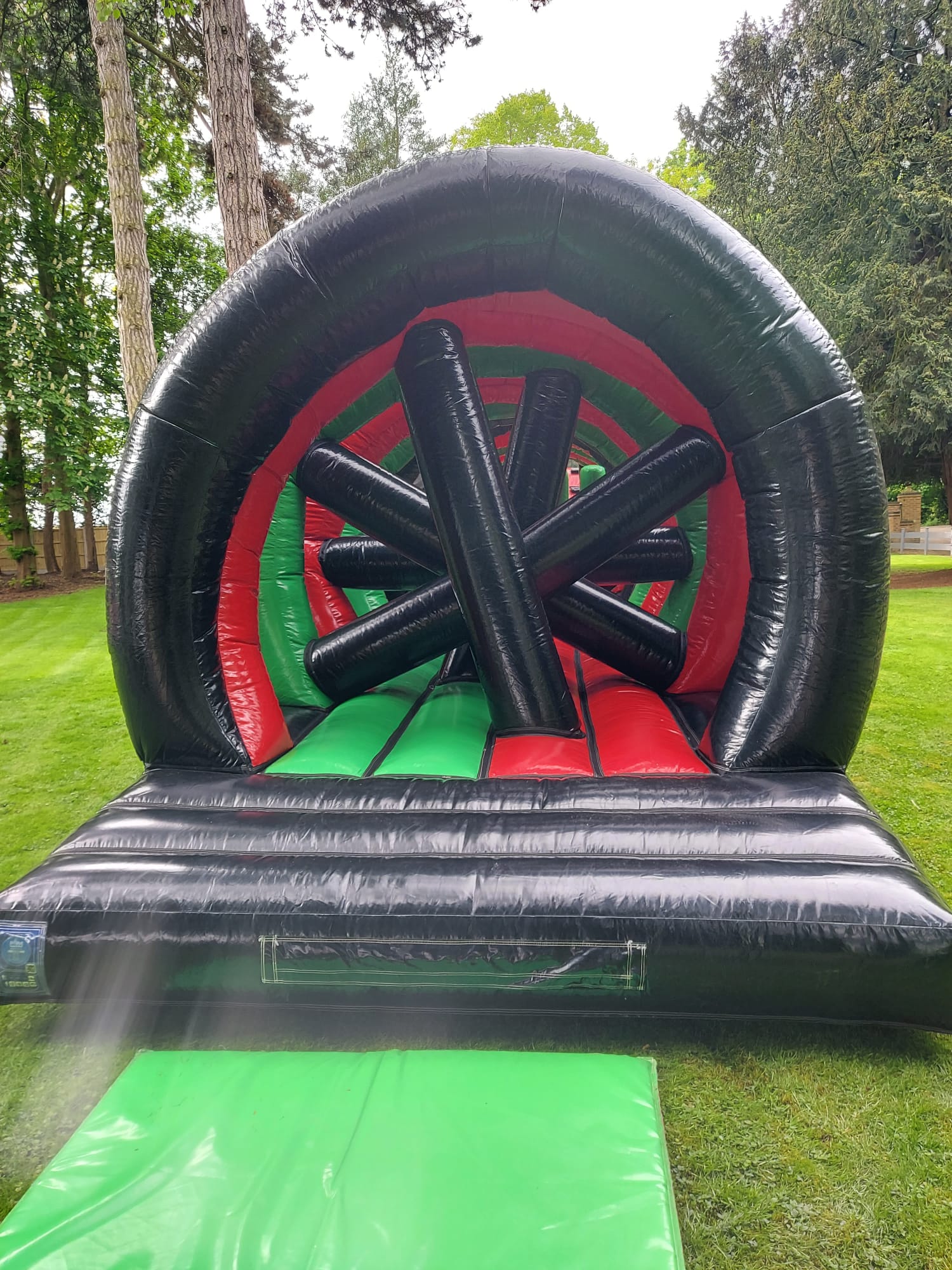 Ultimate 70FT Assault Course - Bouncy Castle Hire in Nottinghamshire ...